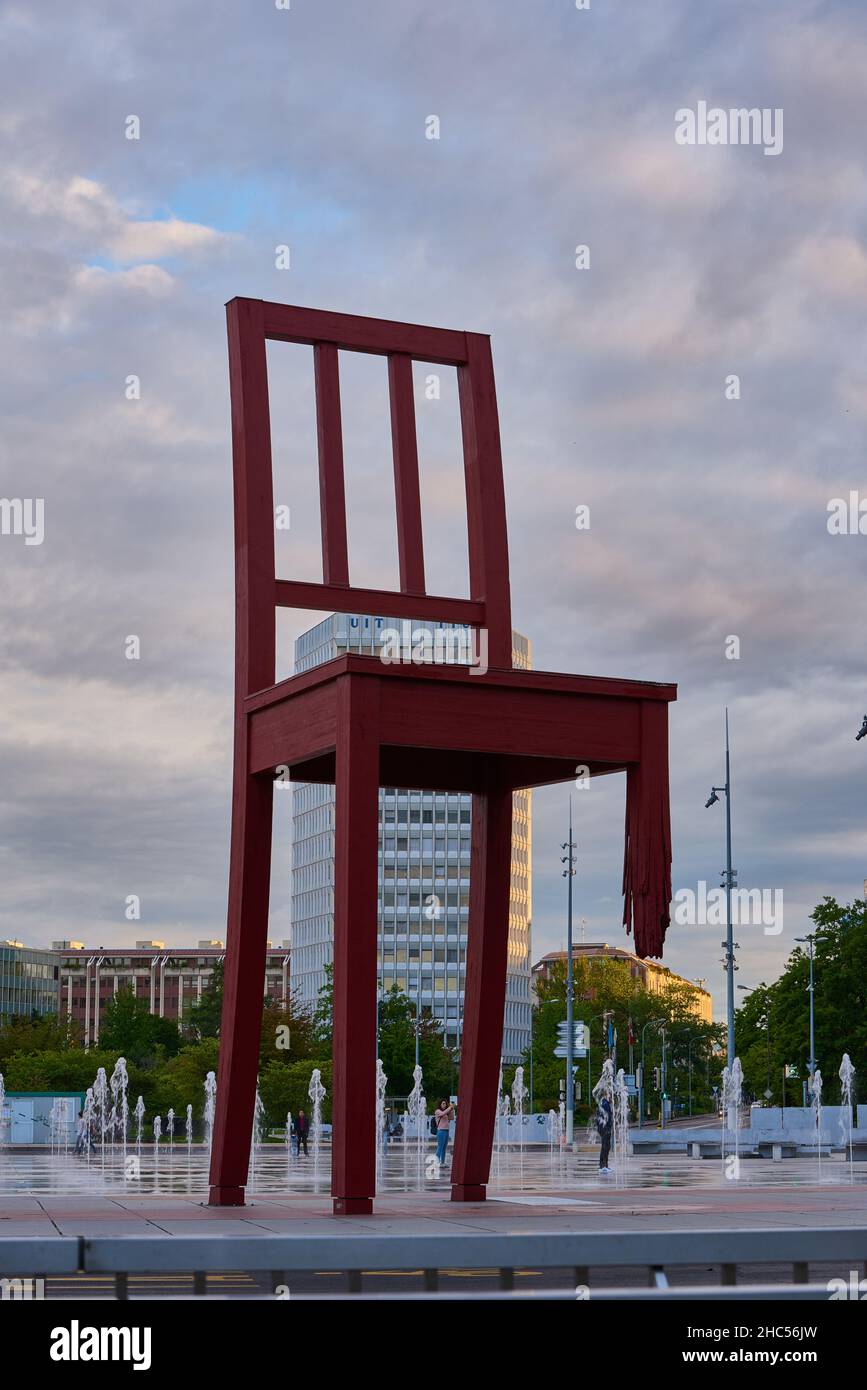 Broken blue chair hi-res stock photography and images - Alamy
