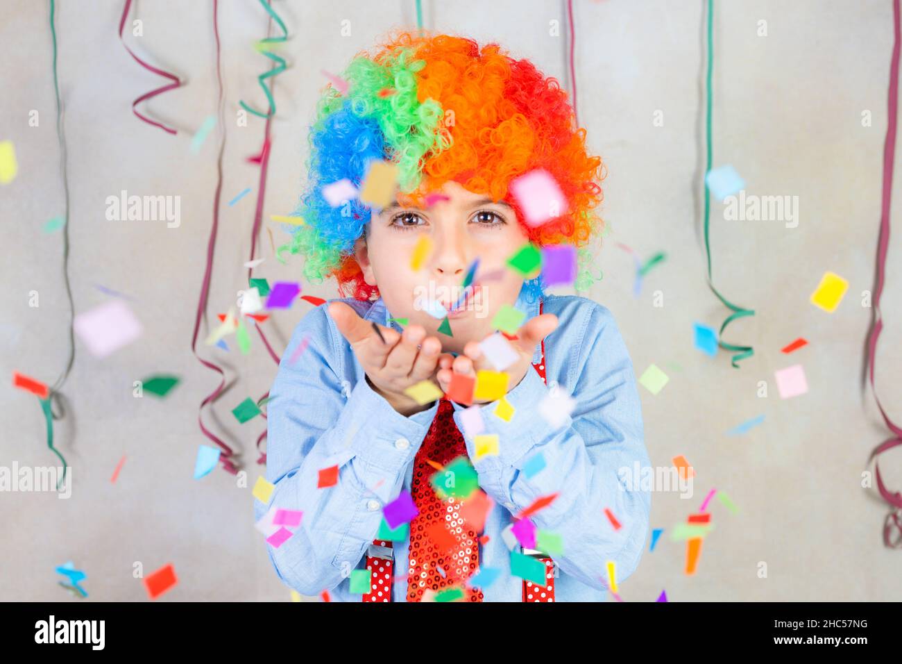 Clown blowing hi-res stock photography and images - Alamy