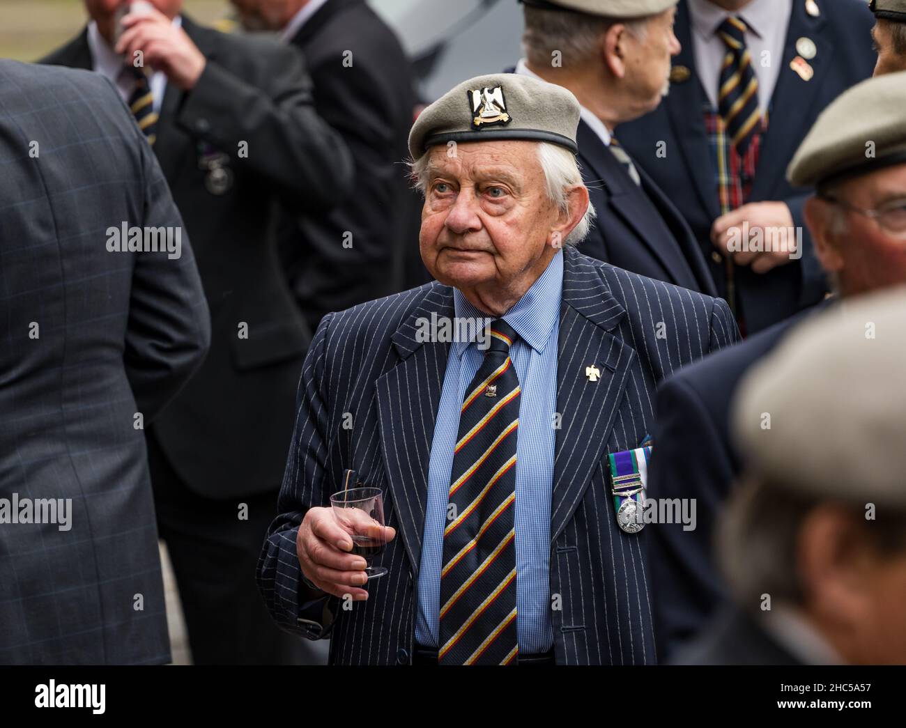 Soldier wearing beret hi-res stock photography and images - Alamy
