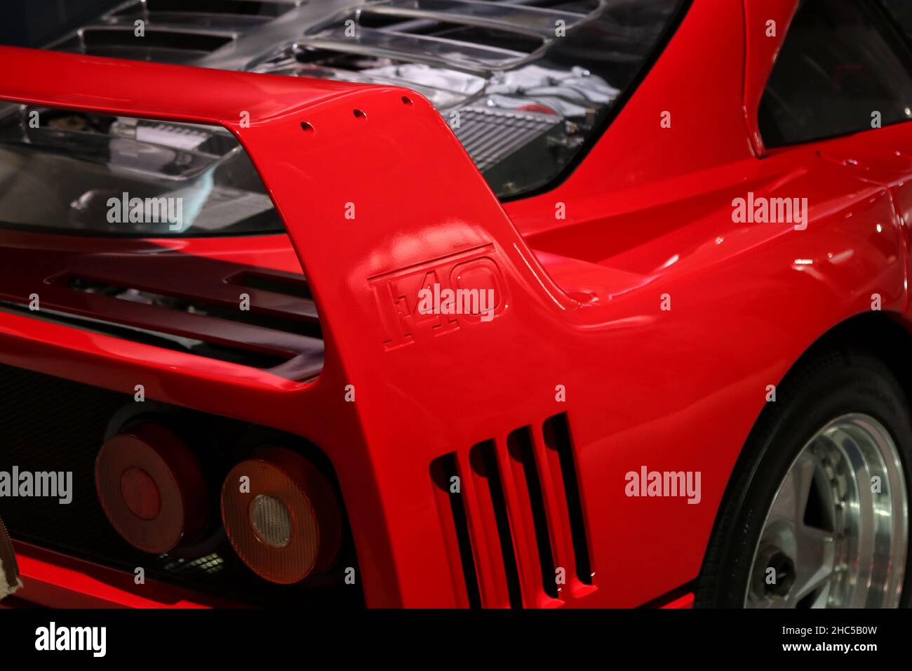 Enzo ferrari f40 hi-res stock photography and images - Alamy