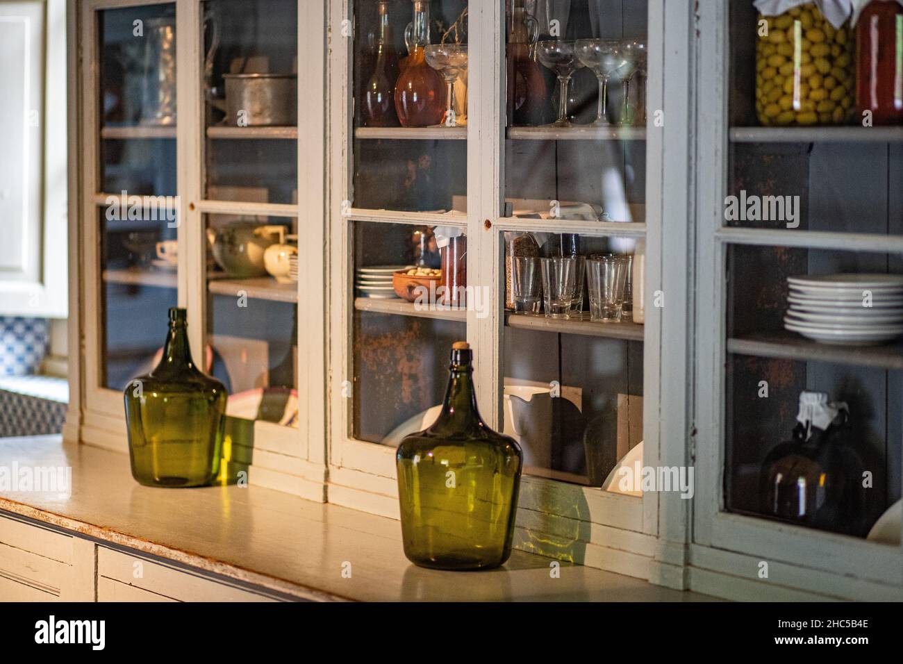 Modern ap hi-res stock photography and images - Alamy