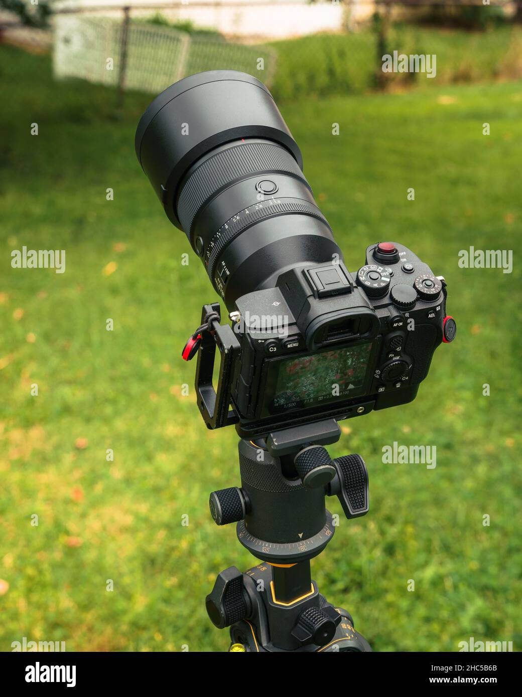 Outdoor film camera photo hi-res stock photography and images - Alamy