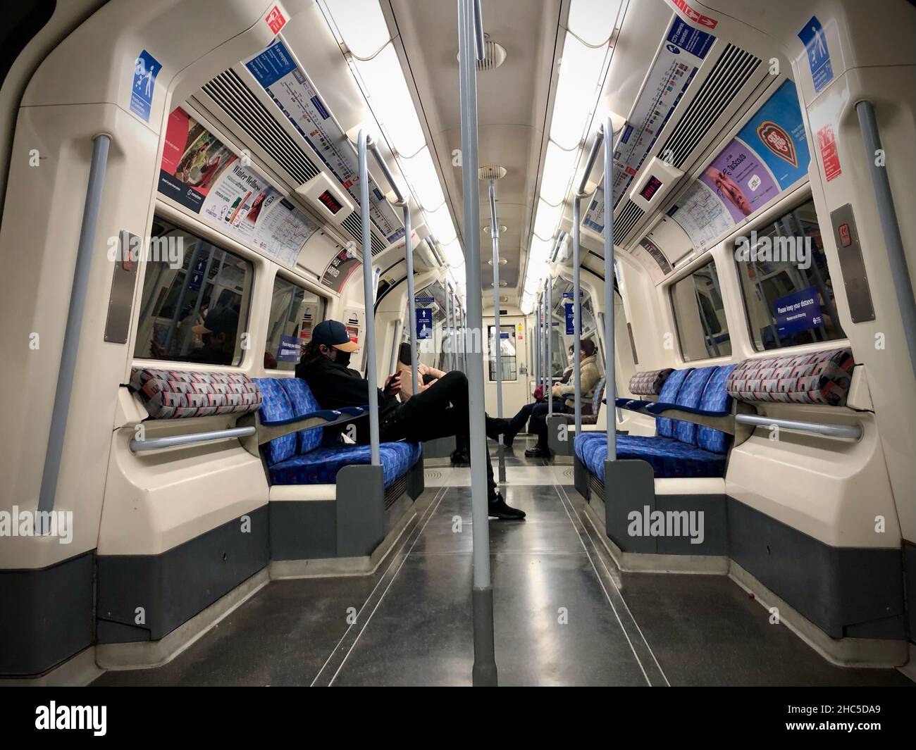 Mail rail christmas hi-res stock photography and images - Alamy