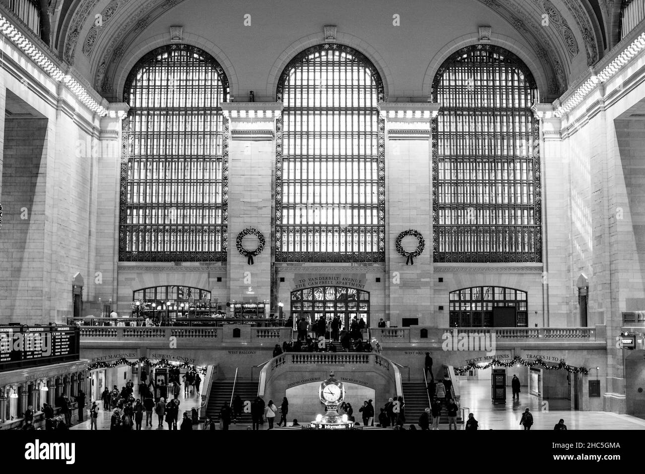 Covid 19 in new york city Black and White Stock Photos & Images - Alamy