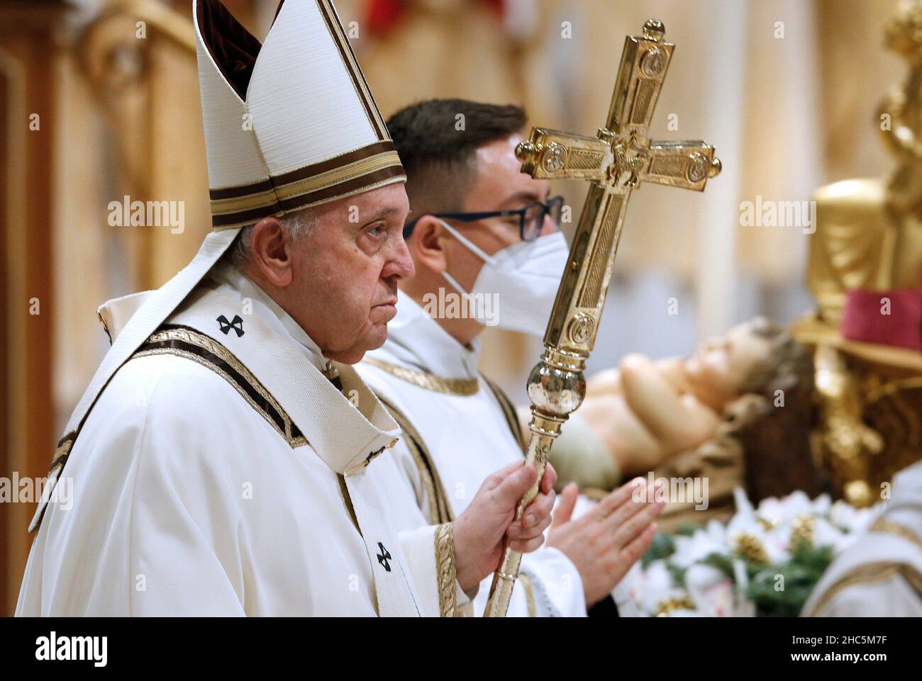 Vatican City, Vatikanstadt. 23rd Dec, 2021. Pope Francis celebrates ...