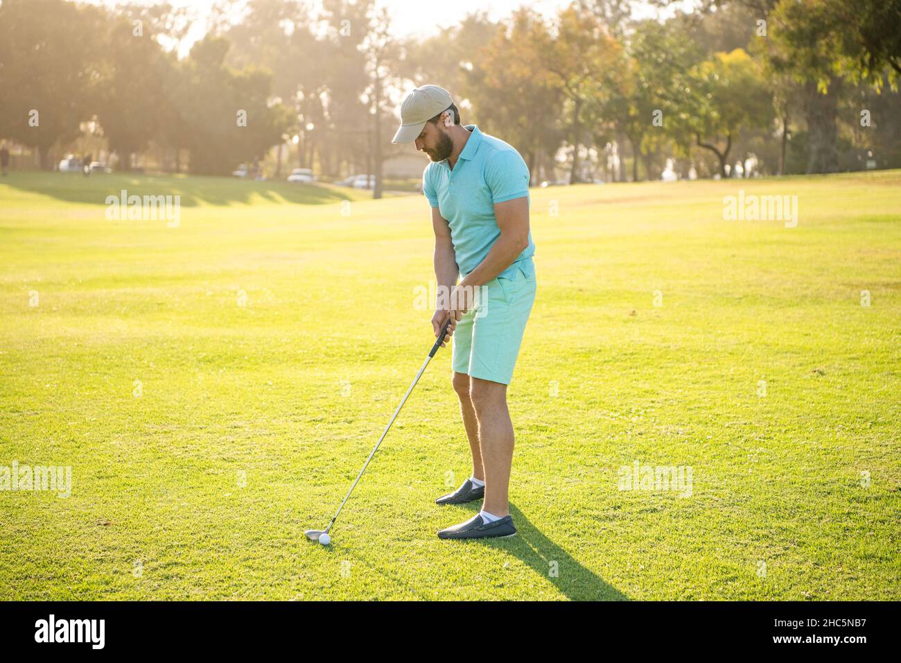 Guy golfer hi-res stock photography and images - Alamy