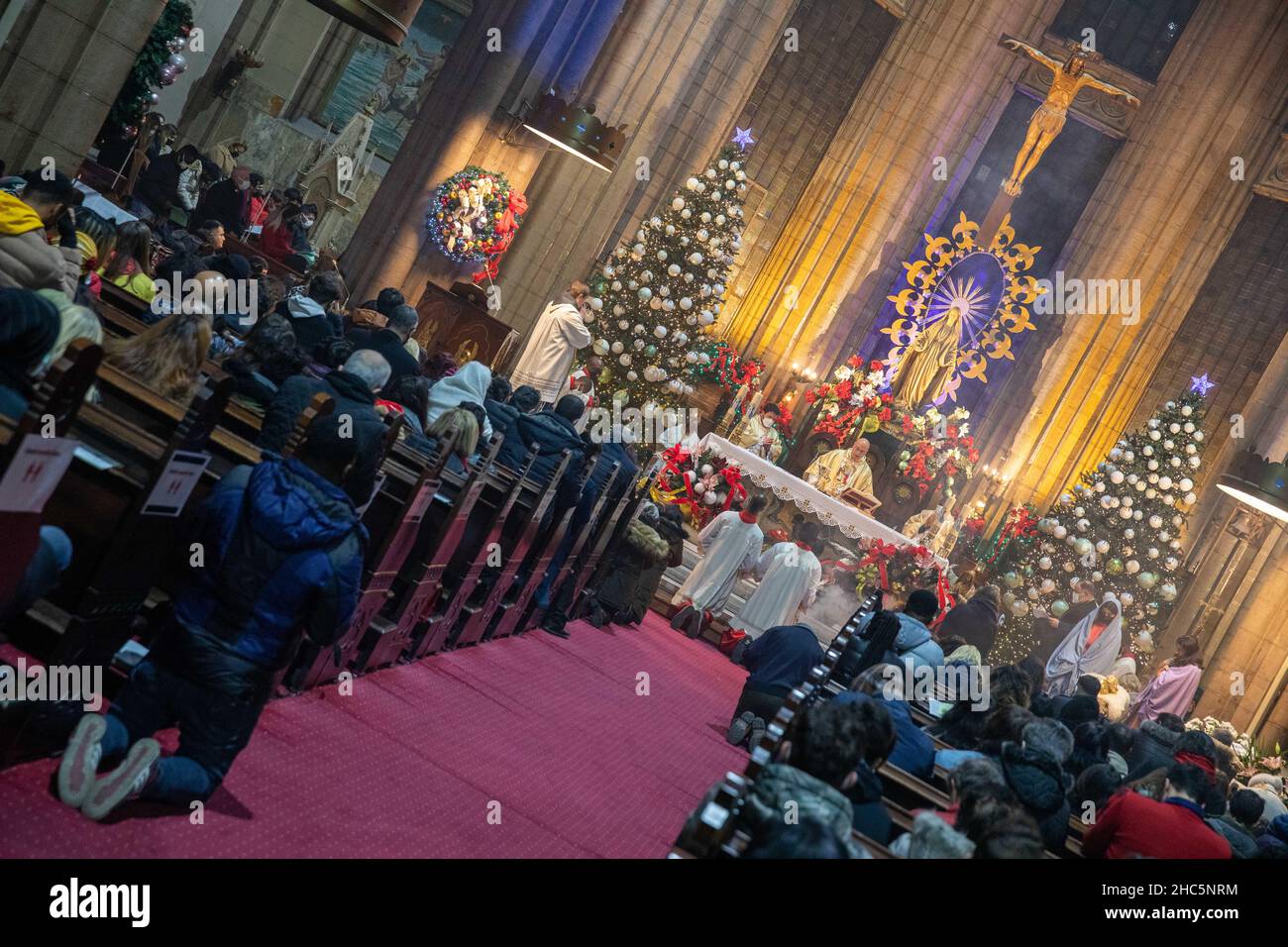 Istanbul, Turkey. December 24, 2021: Celebration of the Christmas ...