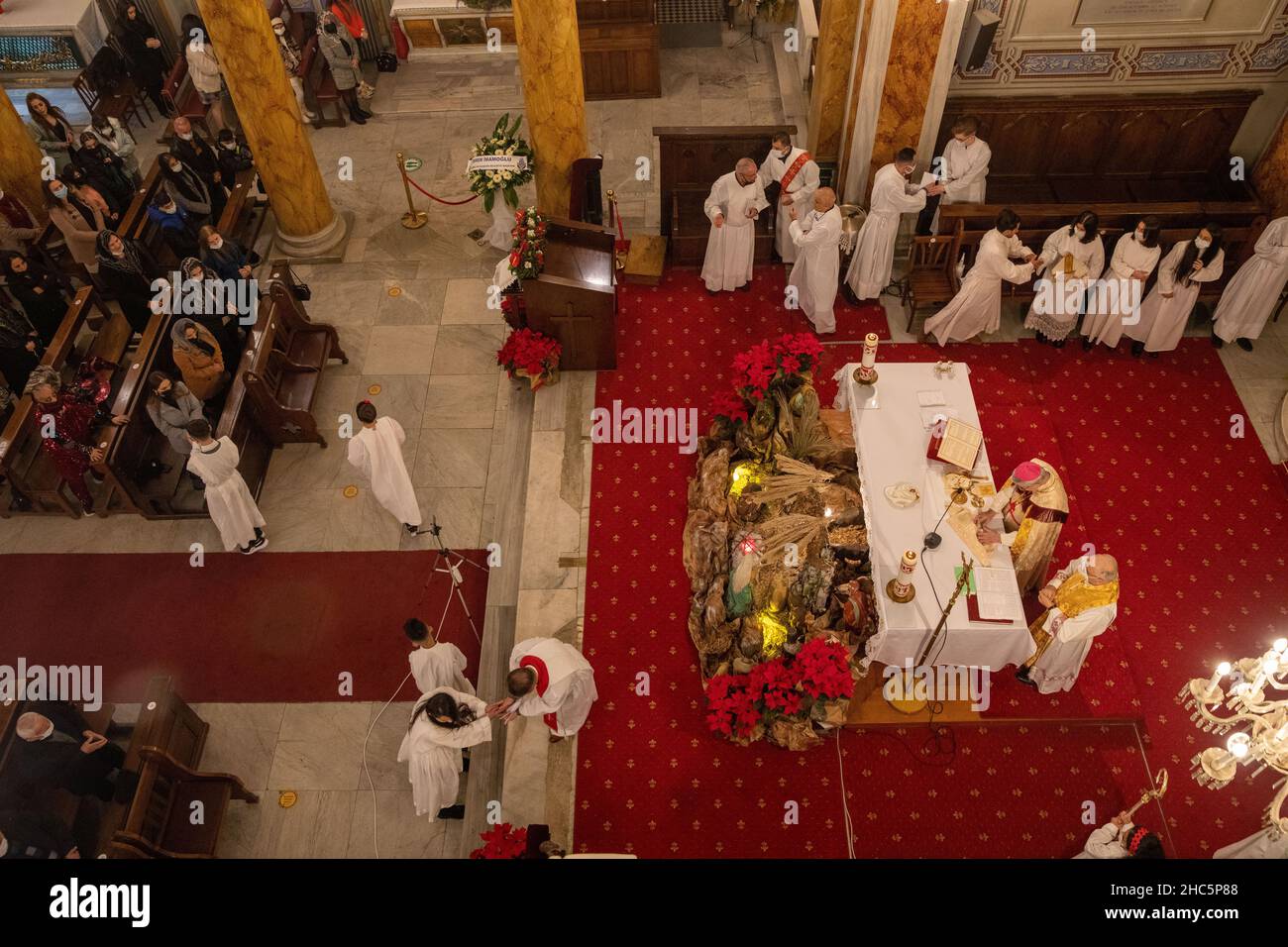Celebration of the Christmas liturgy by Arab Catholics at the St ...