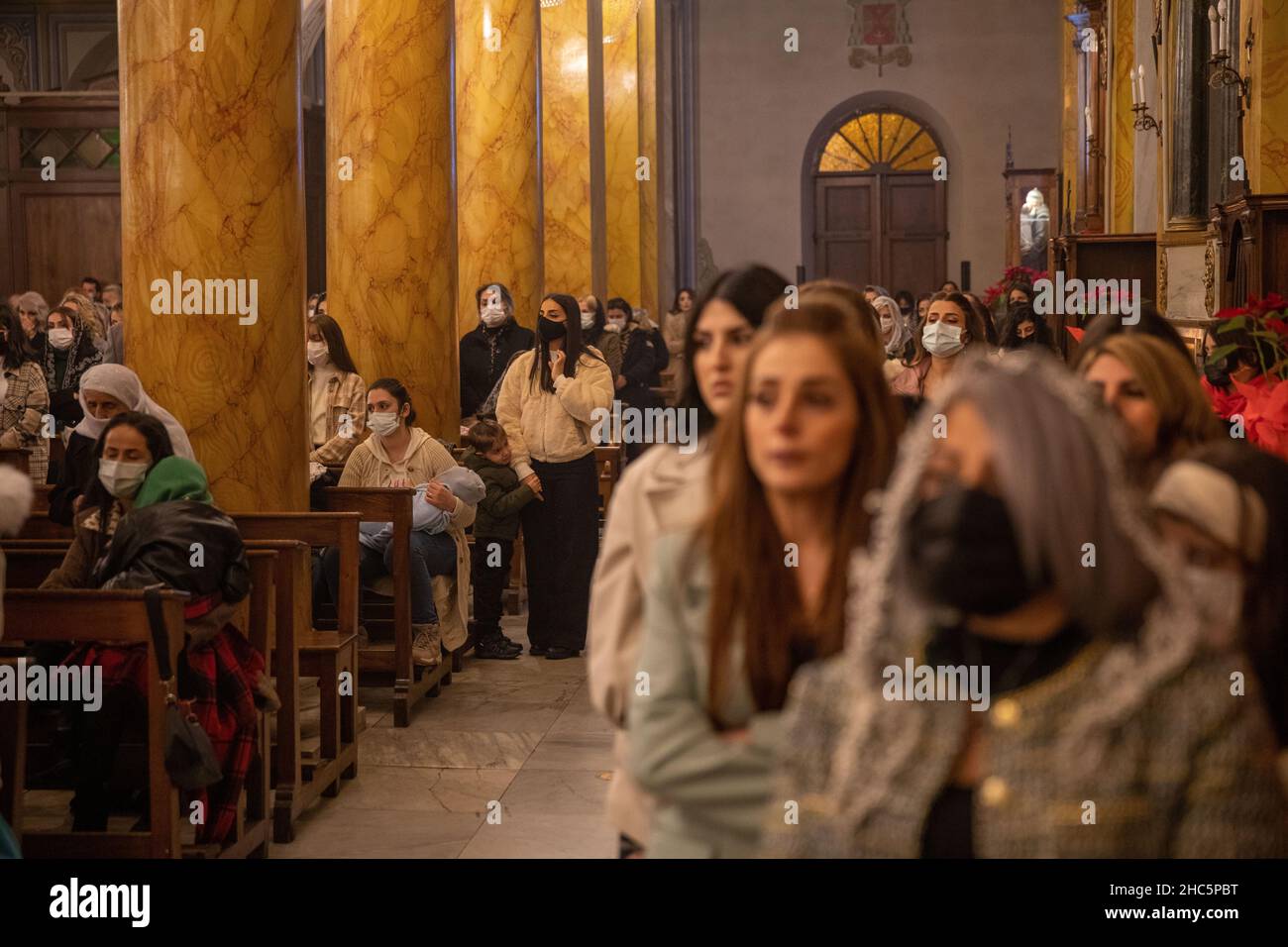 Celebration of the Christmas liturgy by Arab Catholics at the St ...