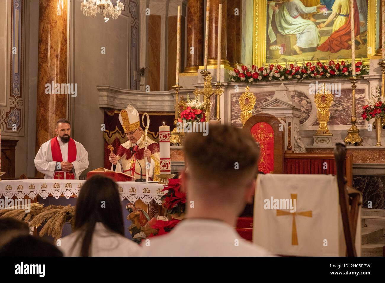 Celebration of the Christmas liturgy by Arab Catholics at the St ...