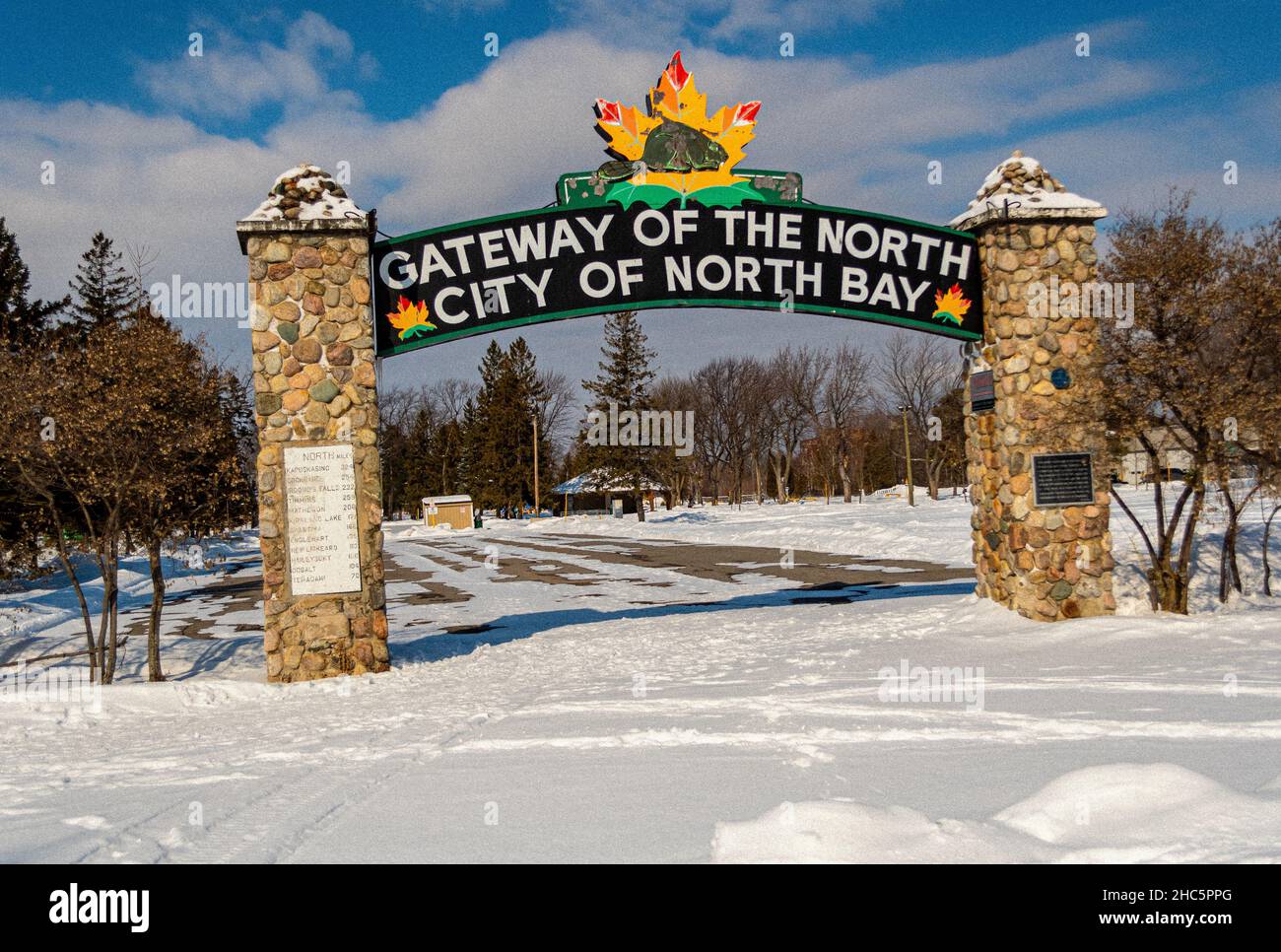 The bay gateway hi-res stock photography and images - Alamy