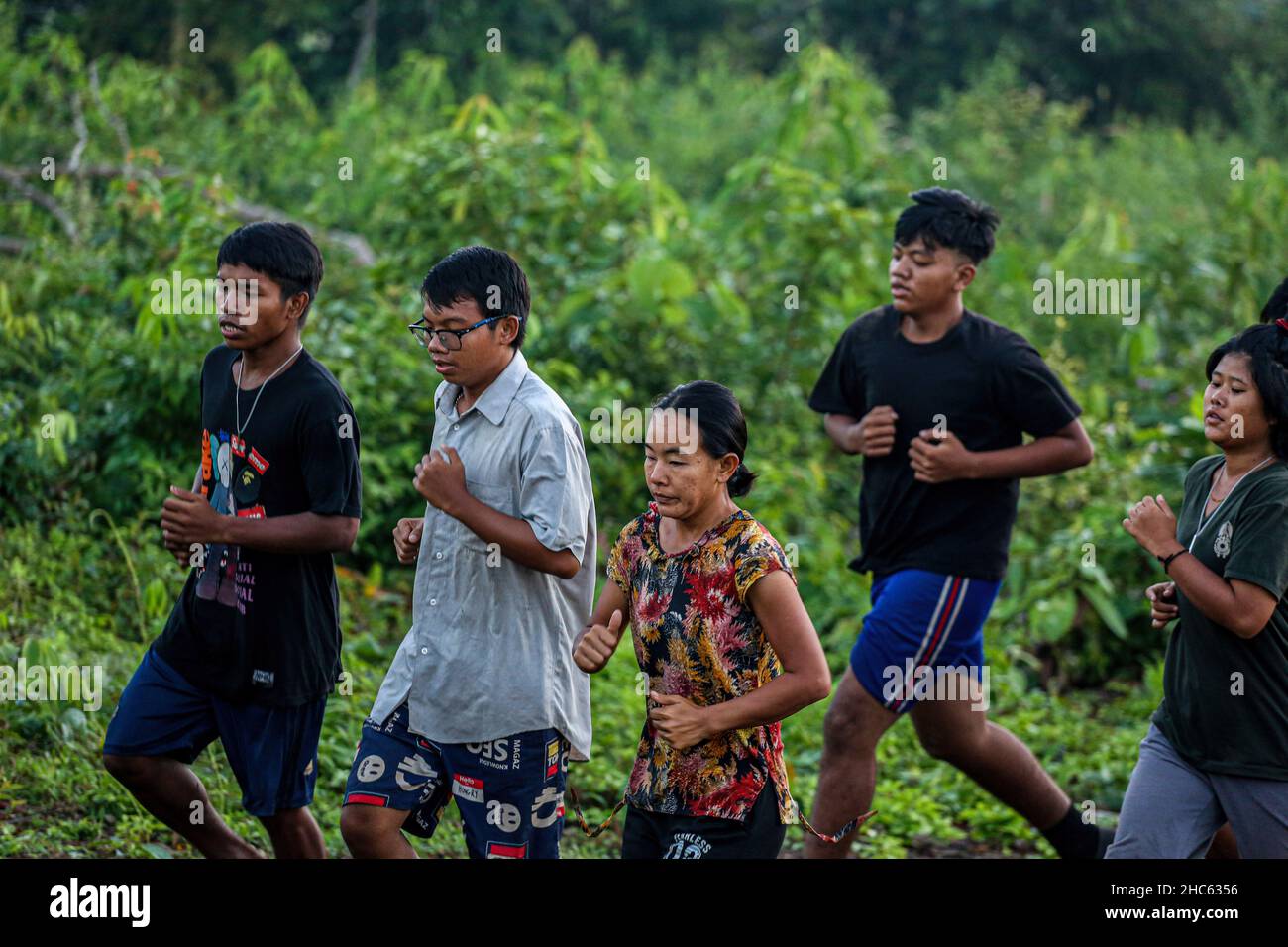 Kayin State, Myanmar. 15th Nov, 2021. Members of People Deference ...