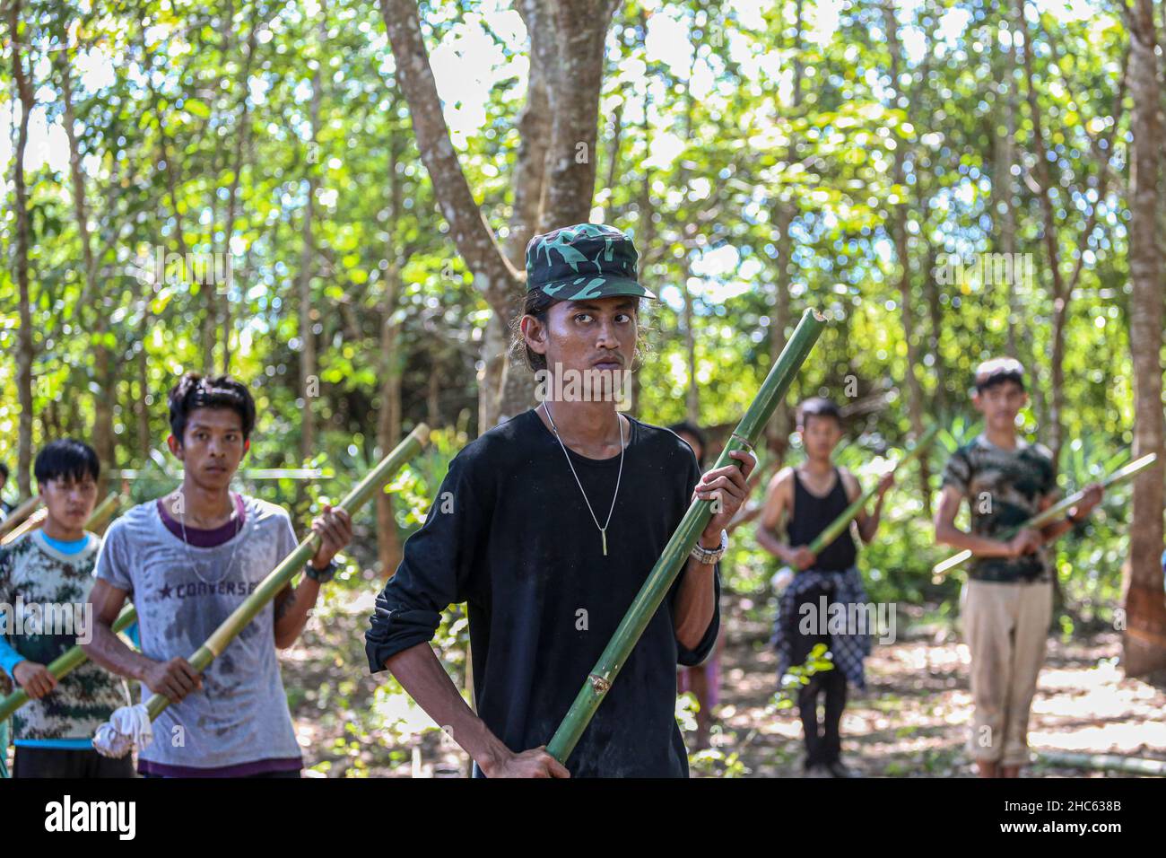 Kayin State, Myanmar. 24th Nov, 2021. Members of People Deference ...