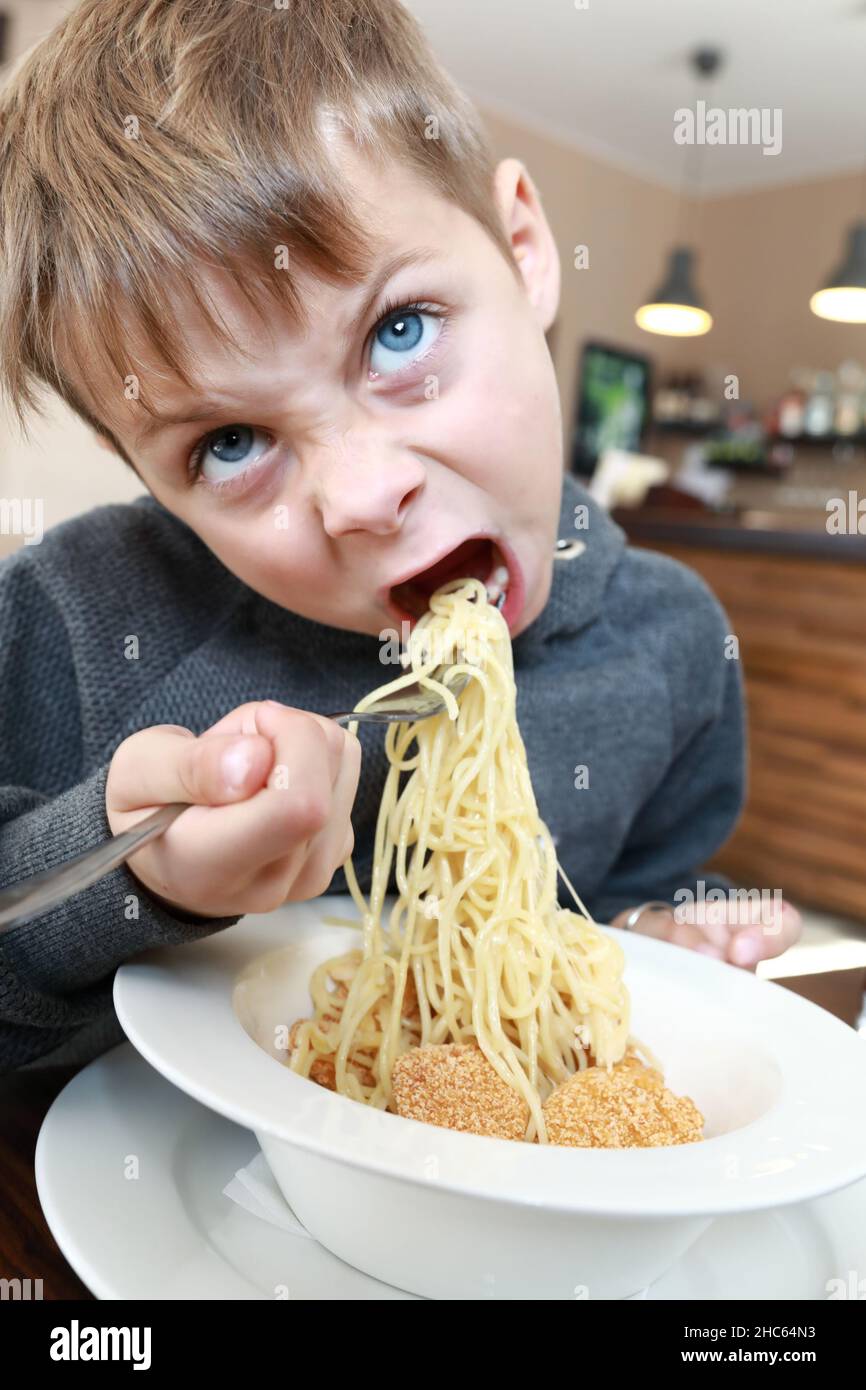 Chicken boy restaurant hi-res stock photography and images - Alamy
