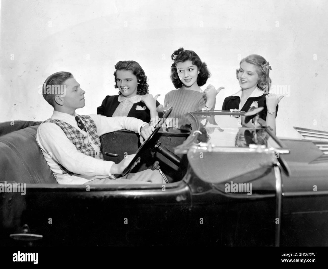 MICKEY ROONEY, JUDY GARLAND, CECILIA PARKER and FAY HOLDEN in LOVE ...