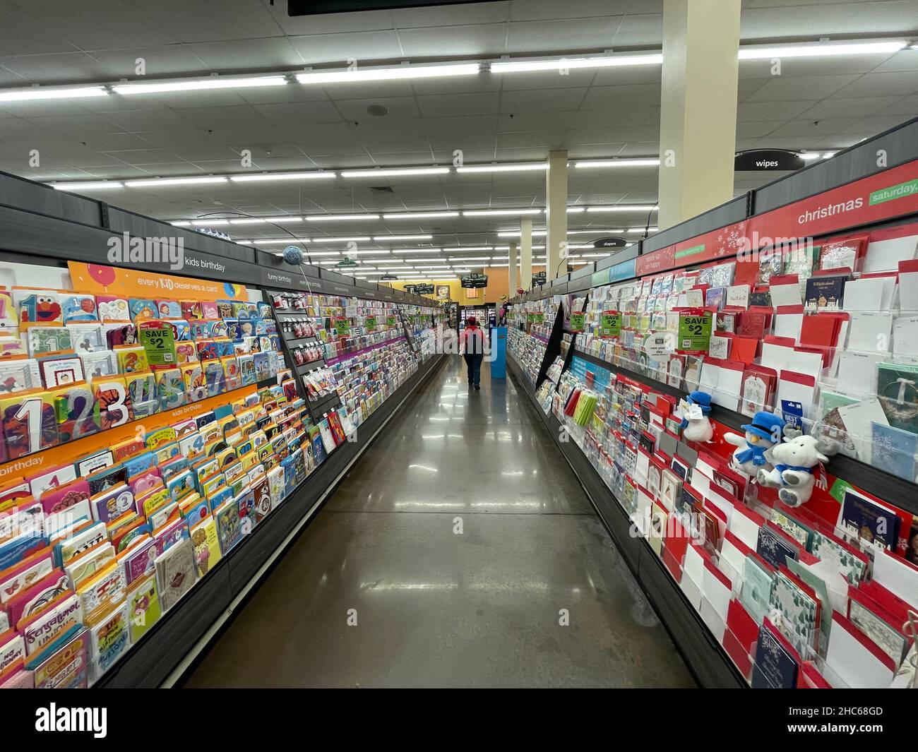 Kroger supermarket interior hi-res stock photography and images - Alamy