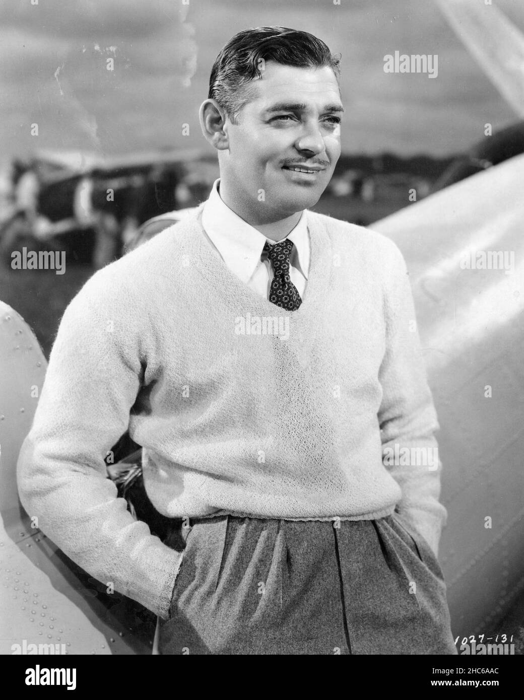 CLARK GABLE in TEST PILOT (1938), directed by VICTOR FLEMING. Credit: M ...