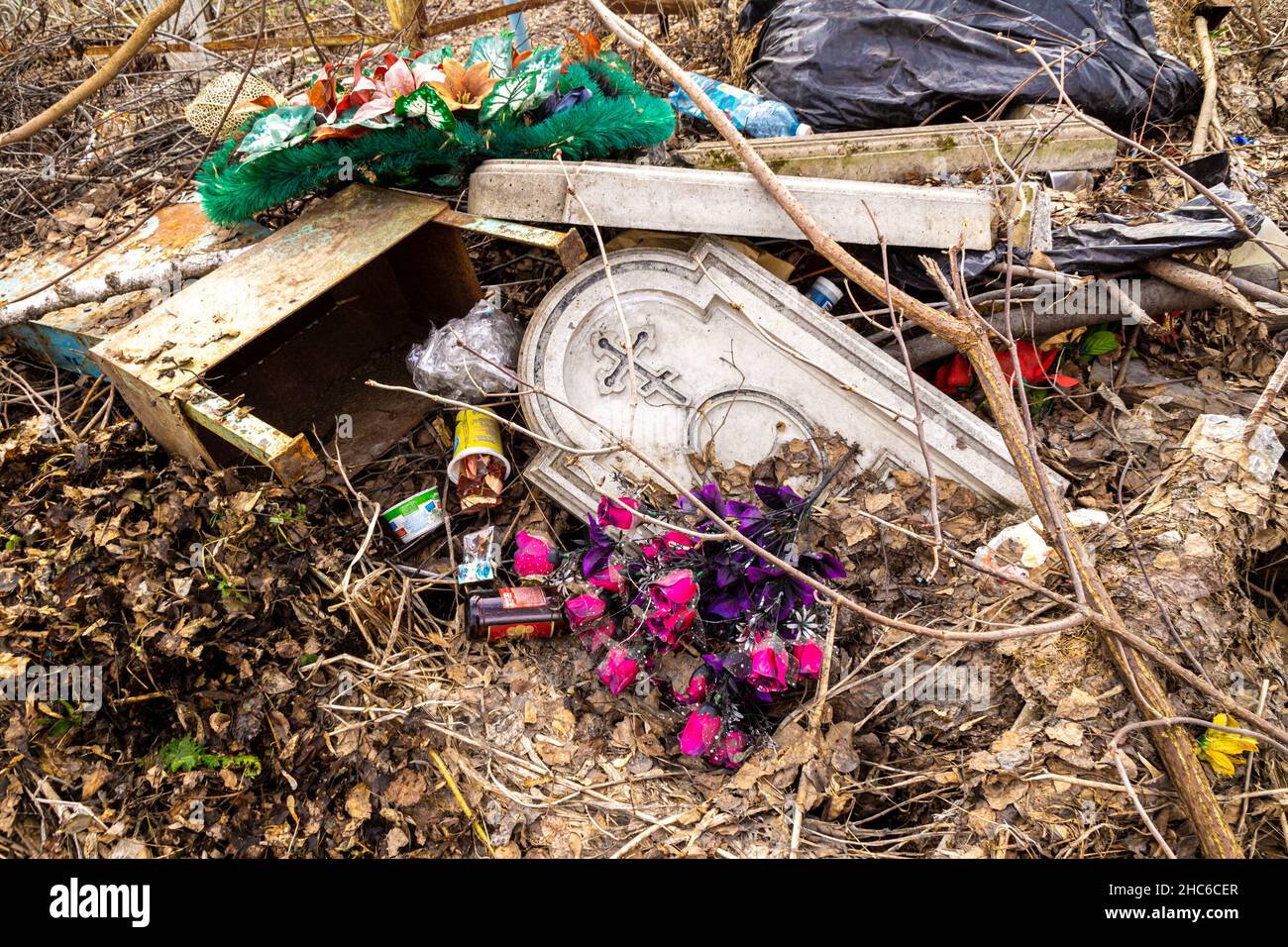 Cemetery garbage hi-res stock photography and images - Alamy