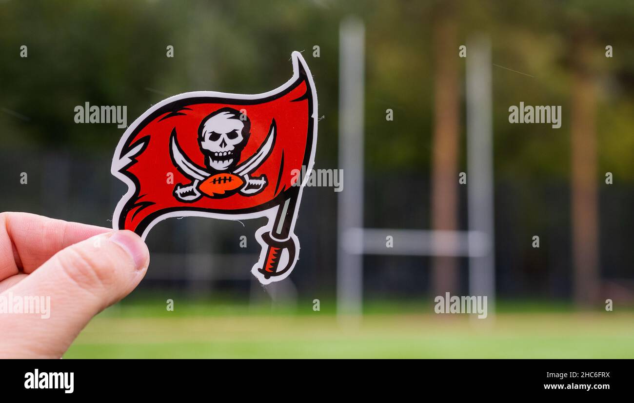 Pirates emblem hi-res stock photography and images - Alamy