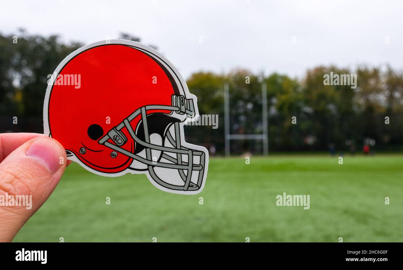 Cleveland browns logo hi-res stock photography and images - Alamy