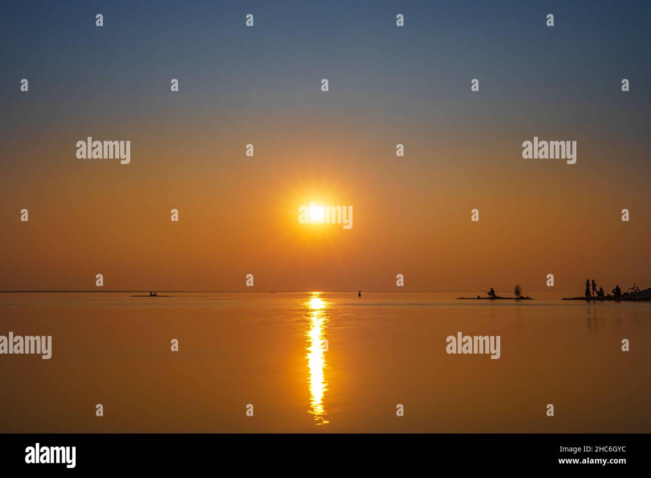 Beautiful sunset over the tropical sea Stock Photo - Alamy