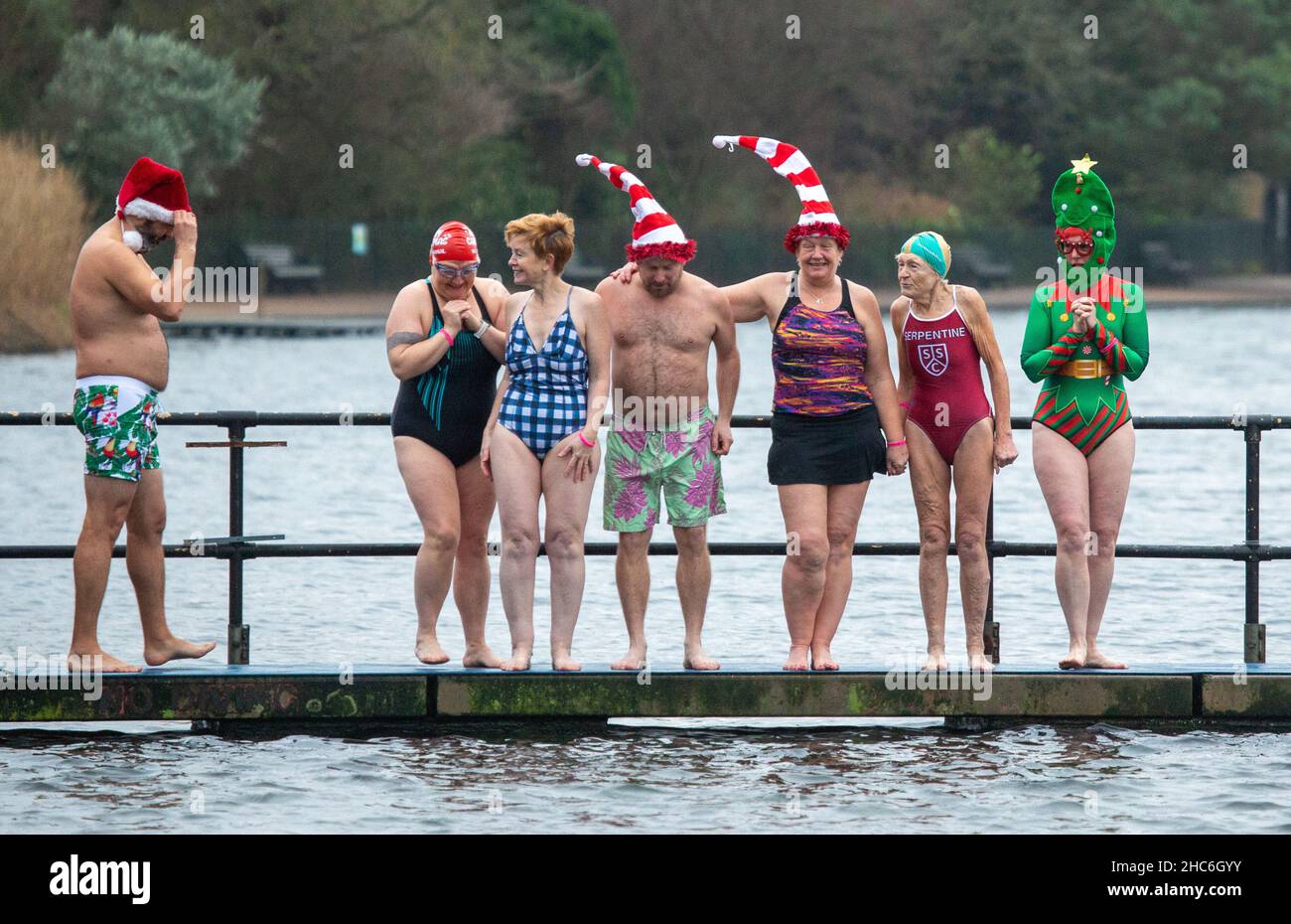 Christmas day swimming serpentine hi-res stock photography and images ...