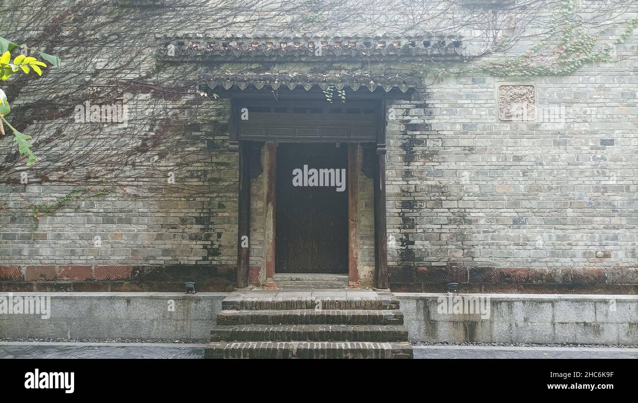 Ancient chinese towns hi-res stock photography and images - Alamy