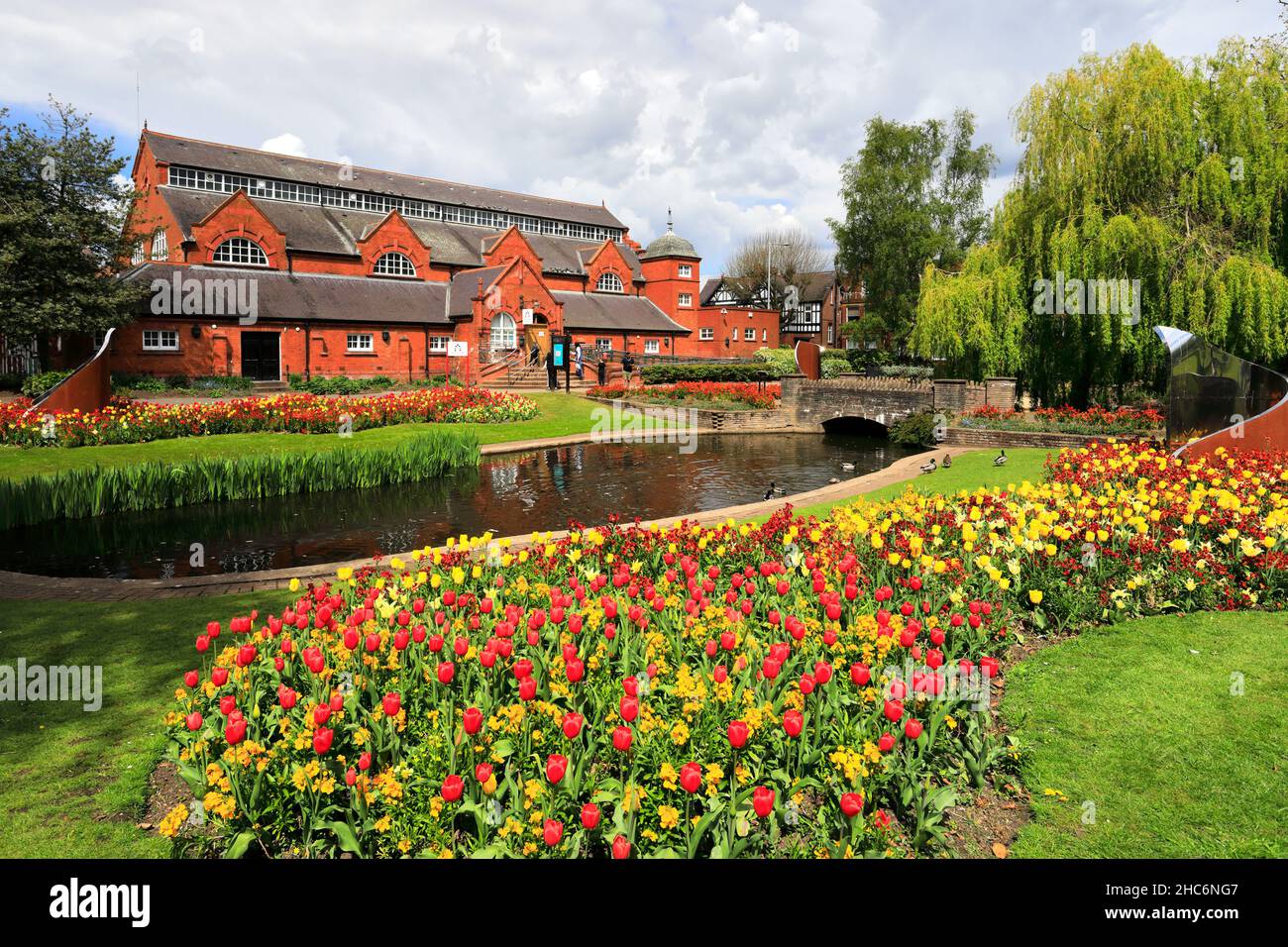 Summer view of the Charnwood Museum, Queens Park, market town of ...