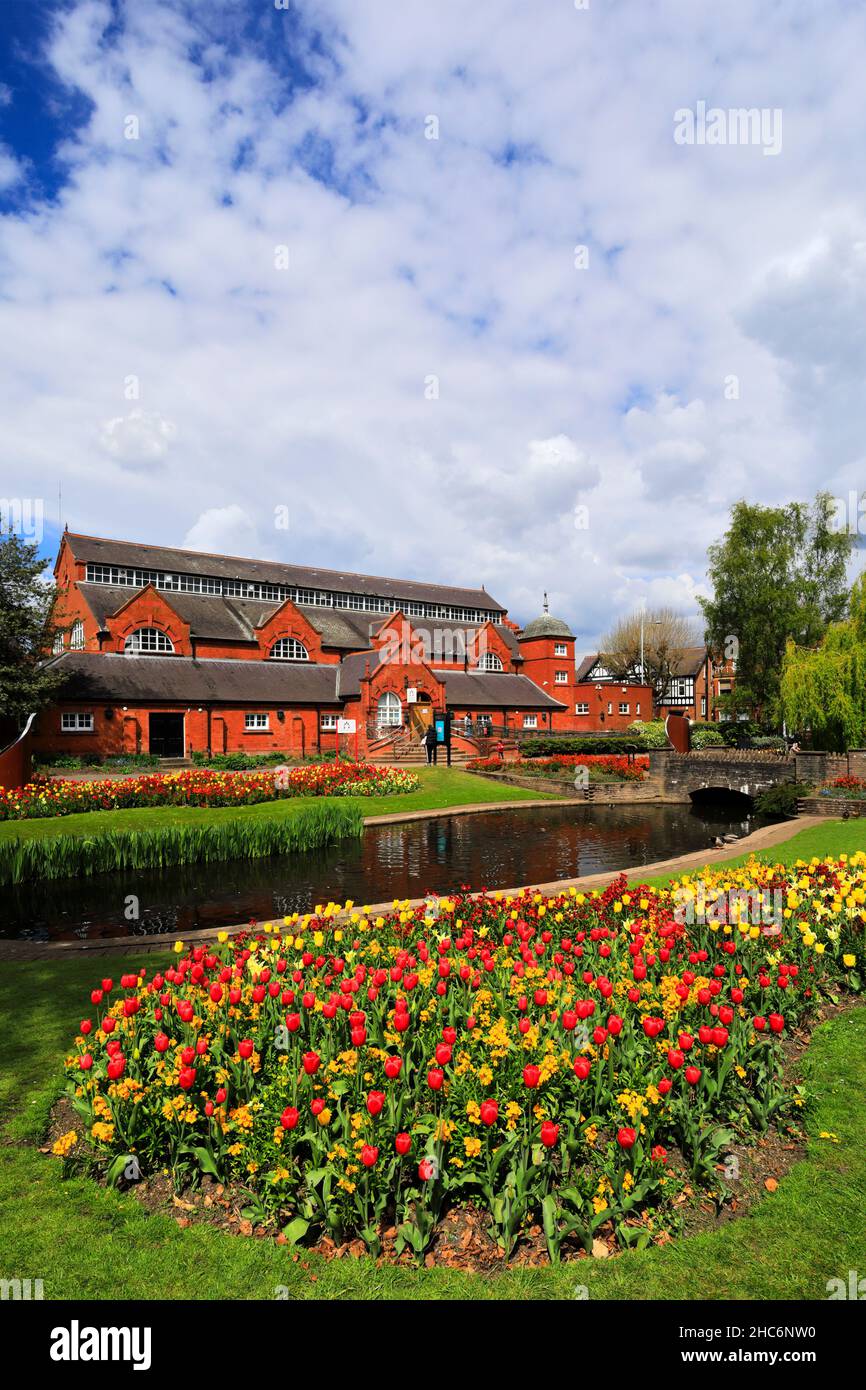 Charnwood museum queens park hi-res stock photography and images - Alamy