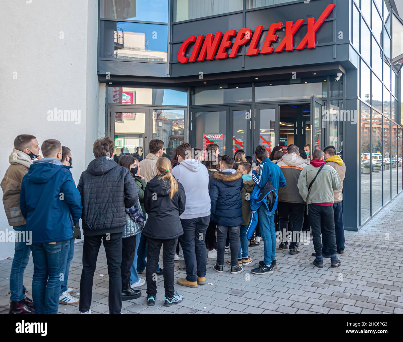 Ticket cinema queue hi-res stock photography and images - Alamy