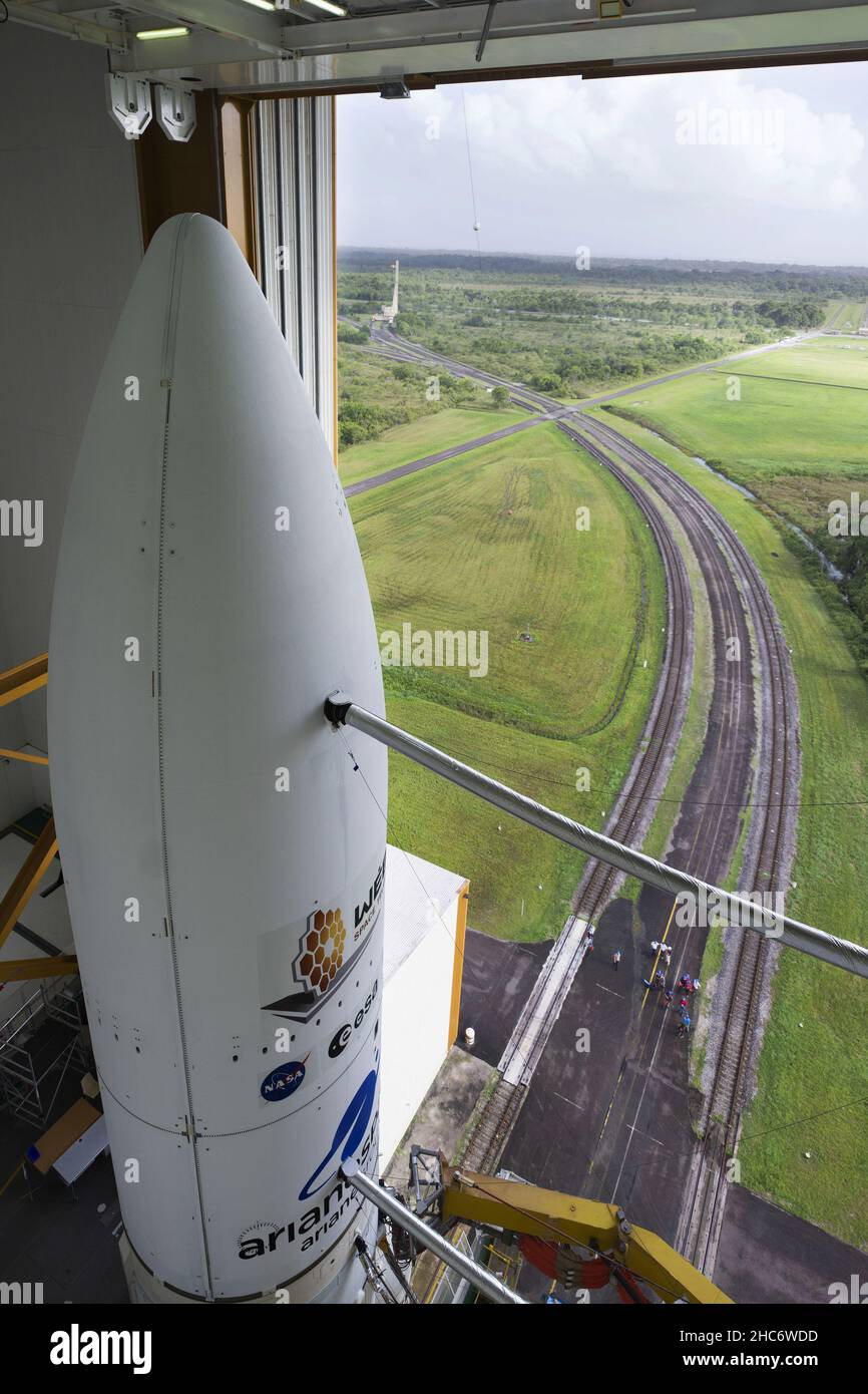 Final assembly building hi-res stock photography and images - Alamy