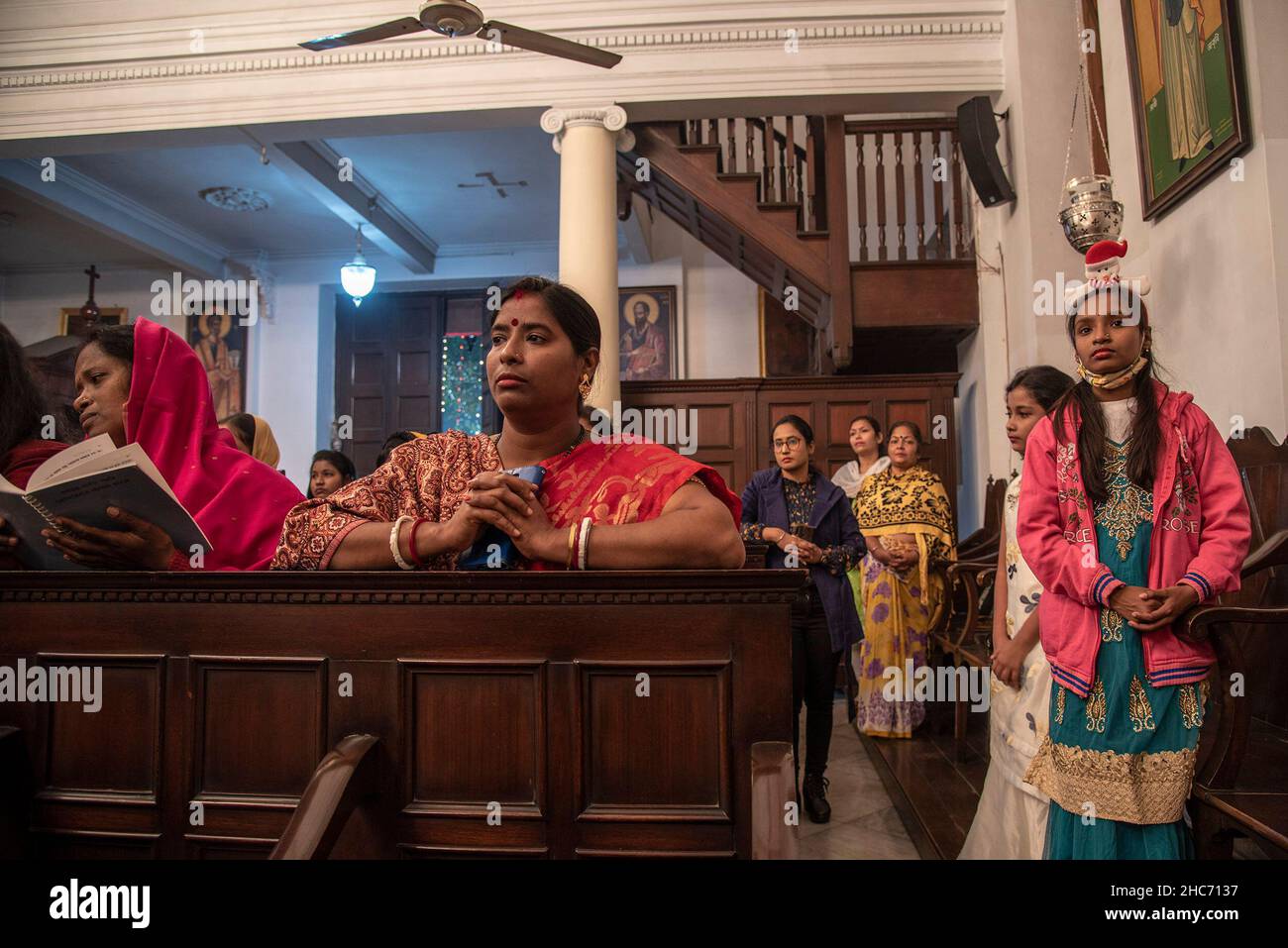 Kolkata, West Bengal, India. 24th Dec, 2021. Different moments of mass ...