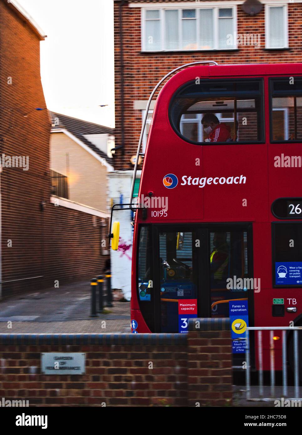 Stagecoach london bus hi-res stock photography and images - Alamy