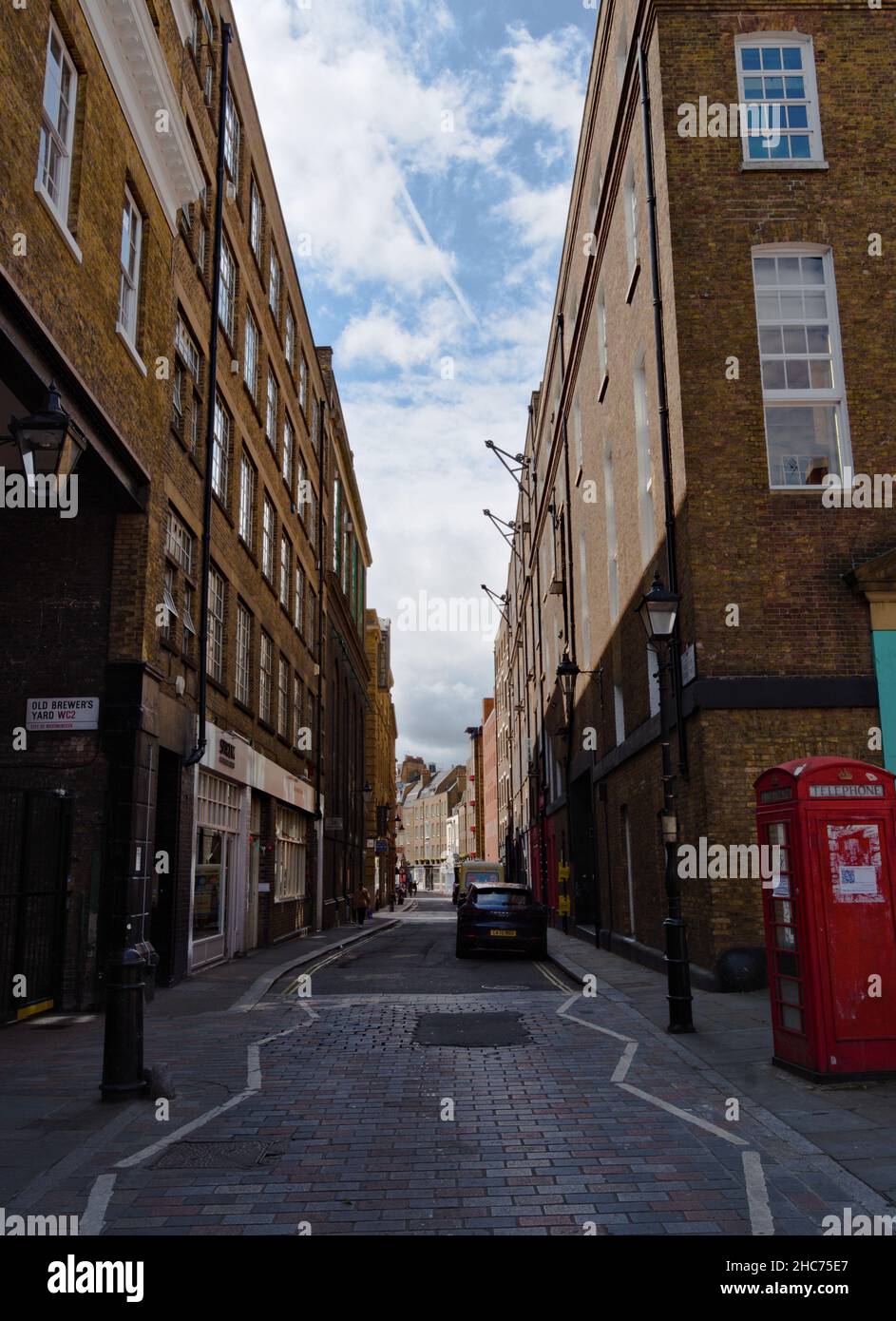 London street post box hi-res stock photography and images - Alamy