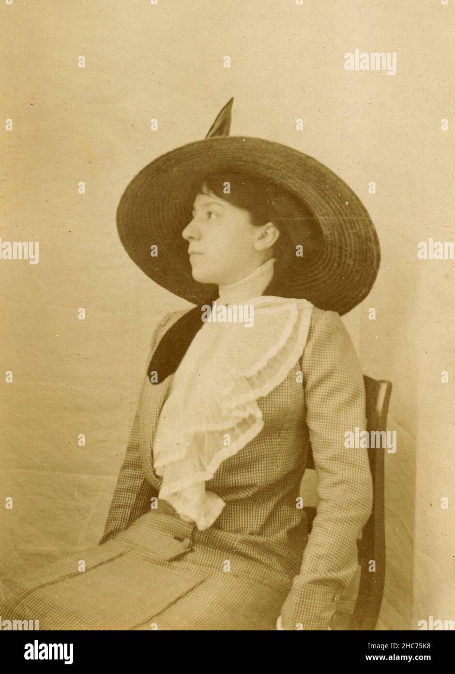 Woman 1911 High Resolution Stock Photography and Images - Alamy
