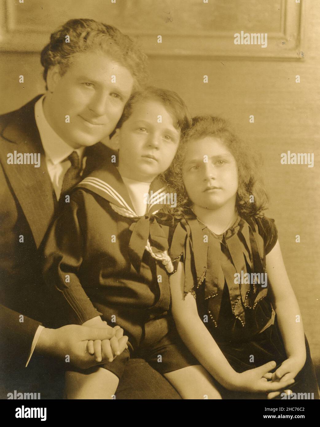 Italian operatic tenor Giovanni Martinelli and children, USA 1930s ...