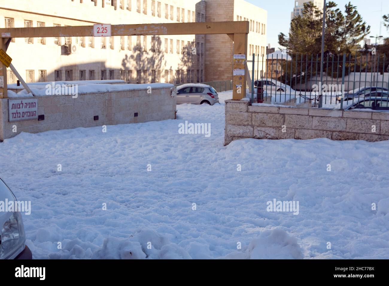 Snow in Jerusalem and the surrounding mountains Stock Photo - Alamy