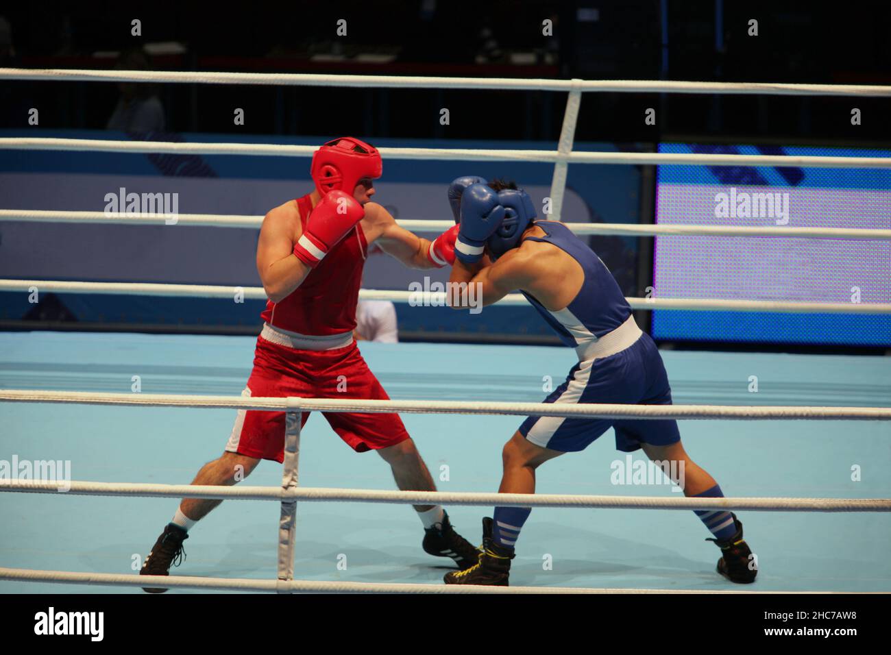 Boxing ring boxing glove competition challenge action strength pain hi ...