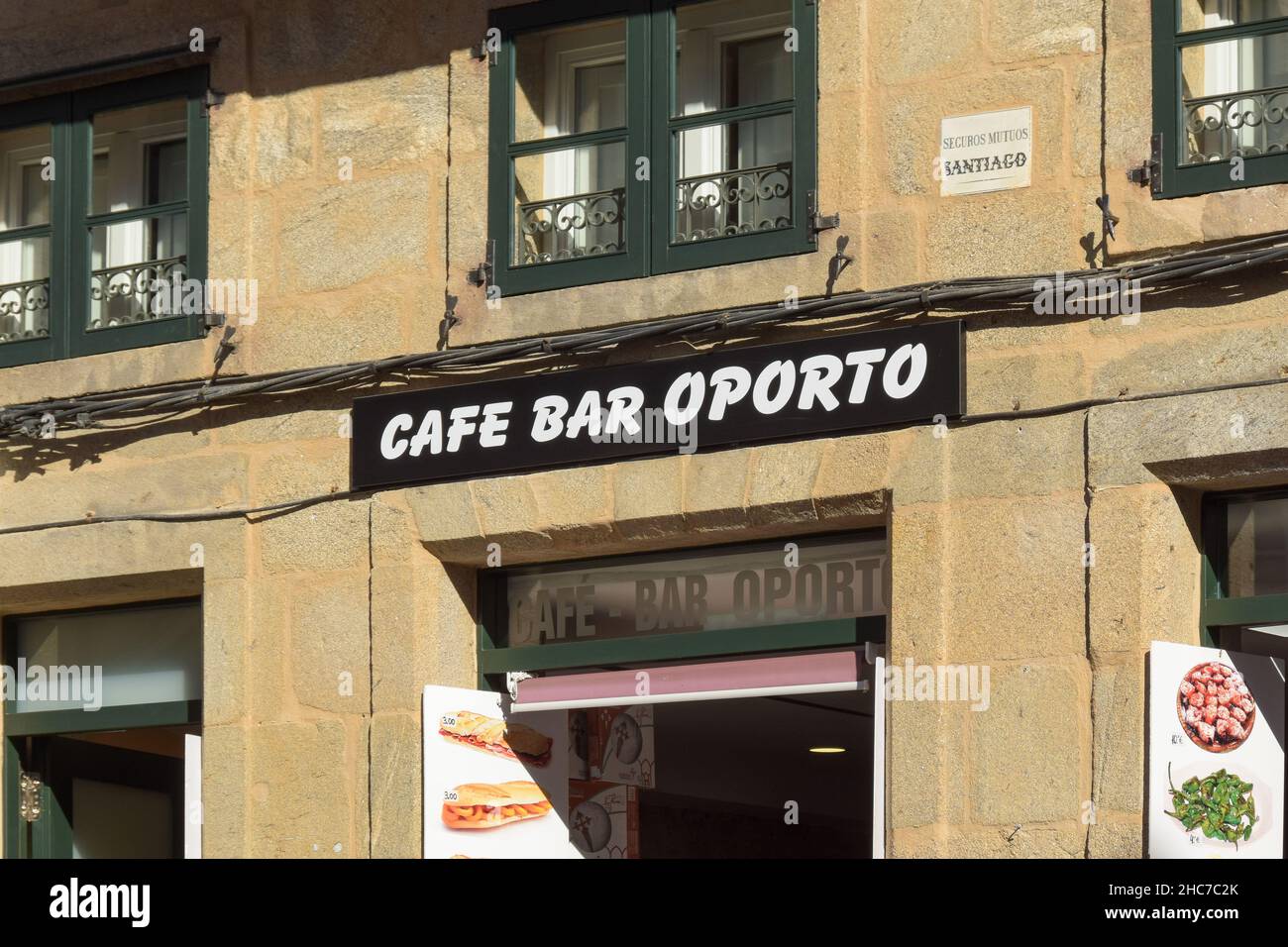 Cafe oporto hi-res stock photography and images - Alamy