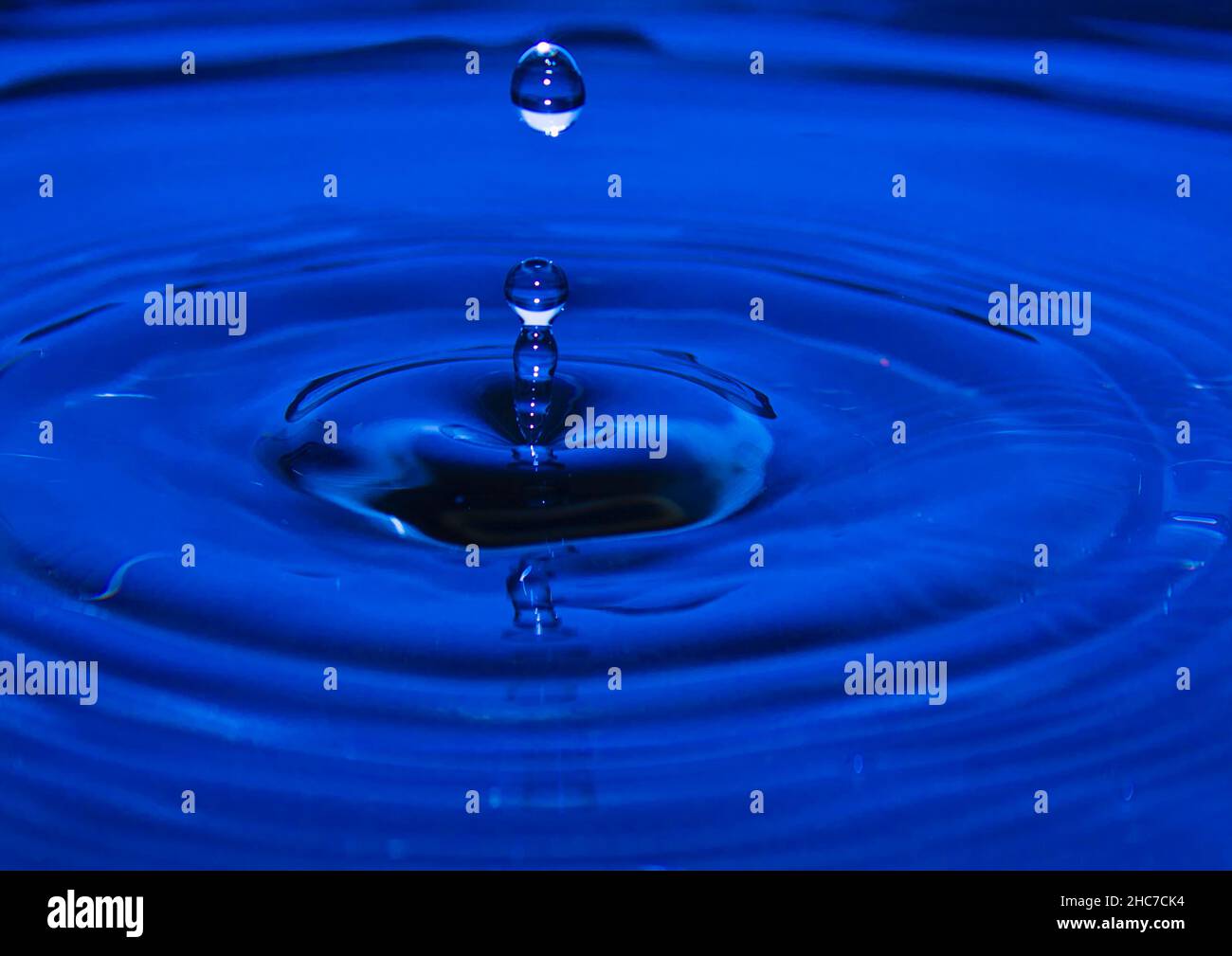 Water droplet splash High Resolution Stock Photography and Images - Alamy