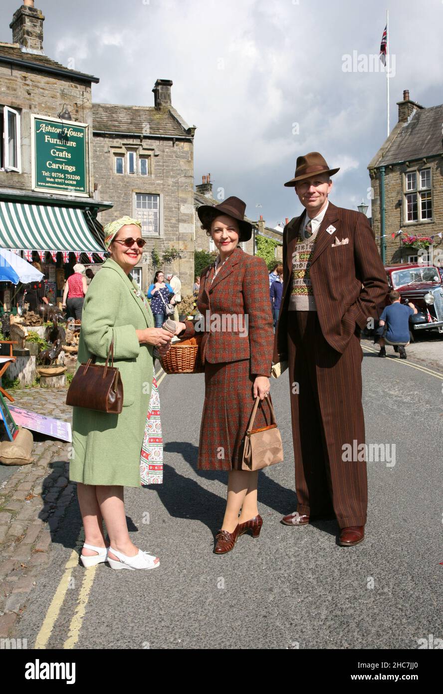 Grassington, Yorkshire, England, Britain, Sep 19th 2015. Participants ...