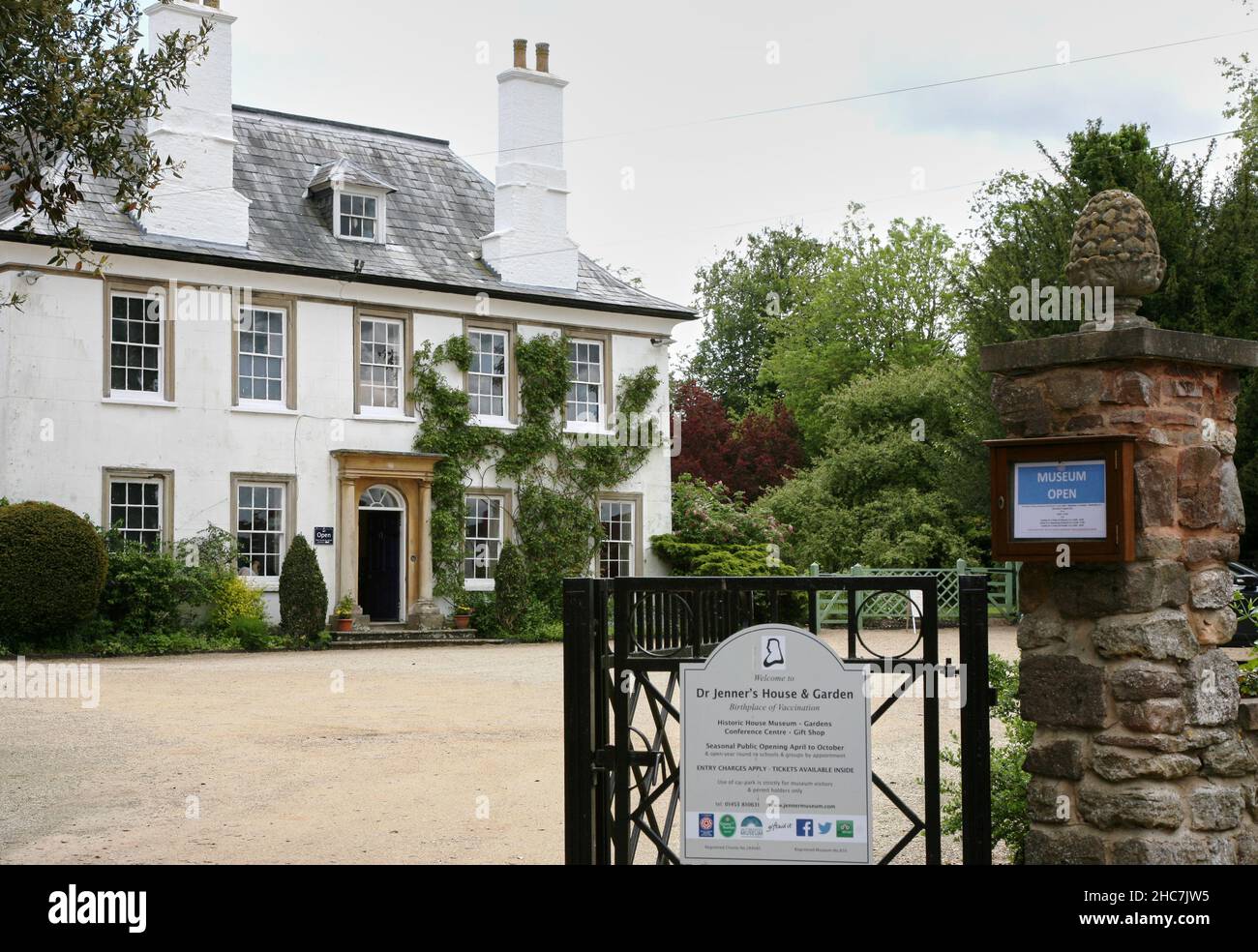Dr Edward Jenners House Stock Photo - Alamy