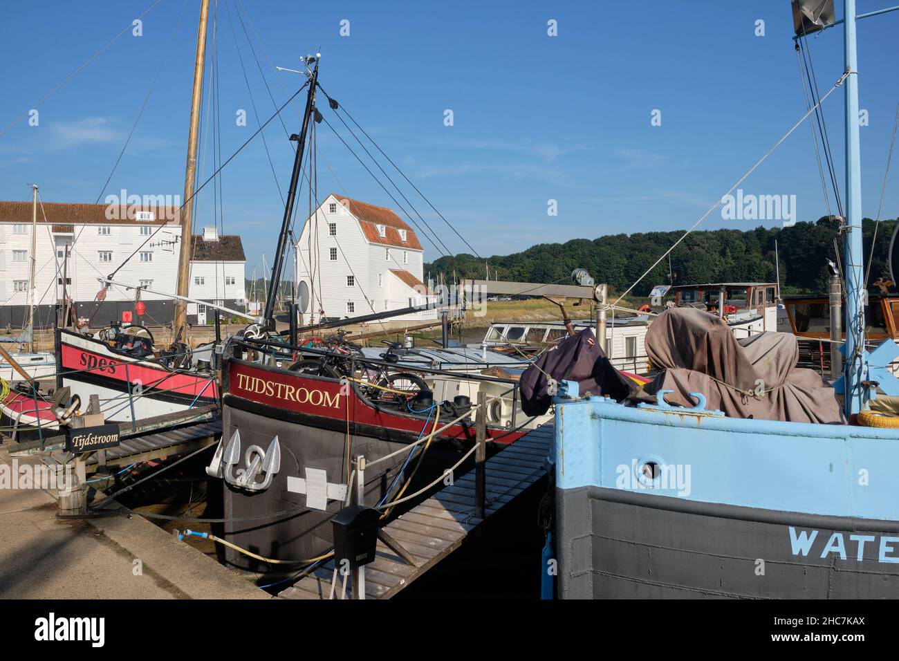 Quayside view of boats and tidal mill Woodbridge Stock Photo - Alamy