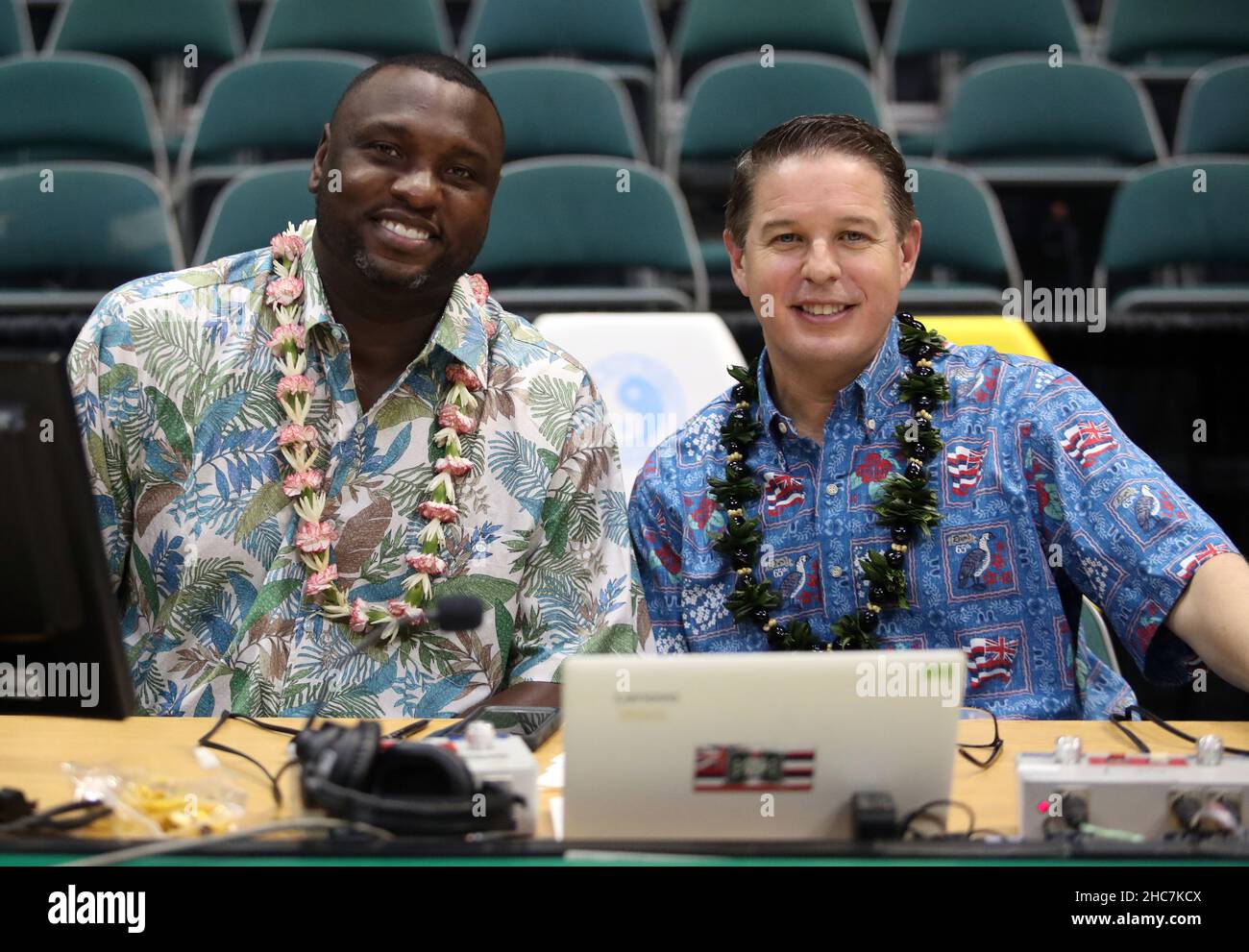 Announcers hi-res stock photography and images - Alamy