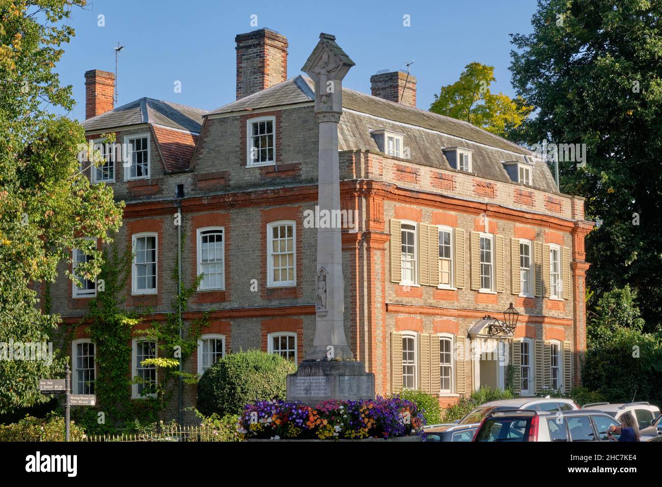 Old grammar school sign hi-res stock photography and images - Alamy