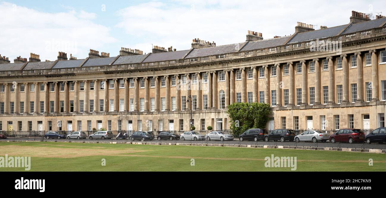 Landscape view of the magnificent Royal Crescent Stock Photo - Alamy