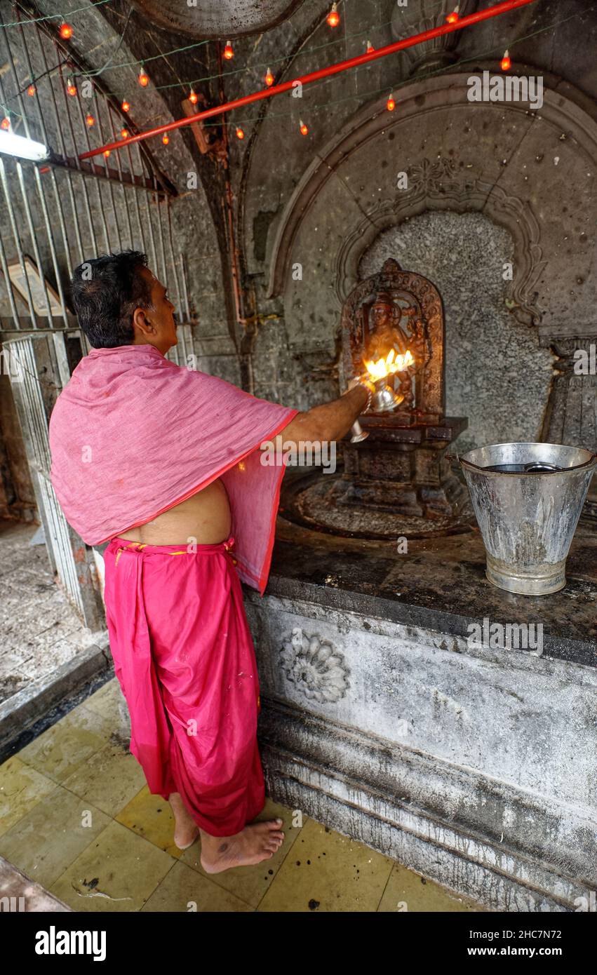 Doing rituals hi-res stock photography and images - Alamy