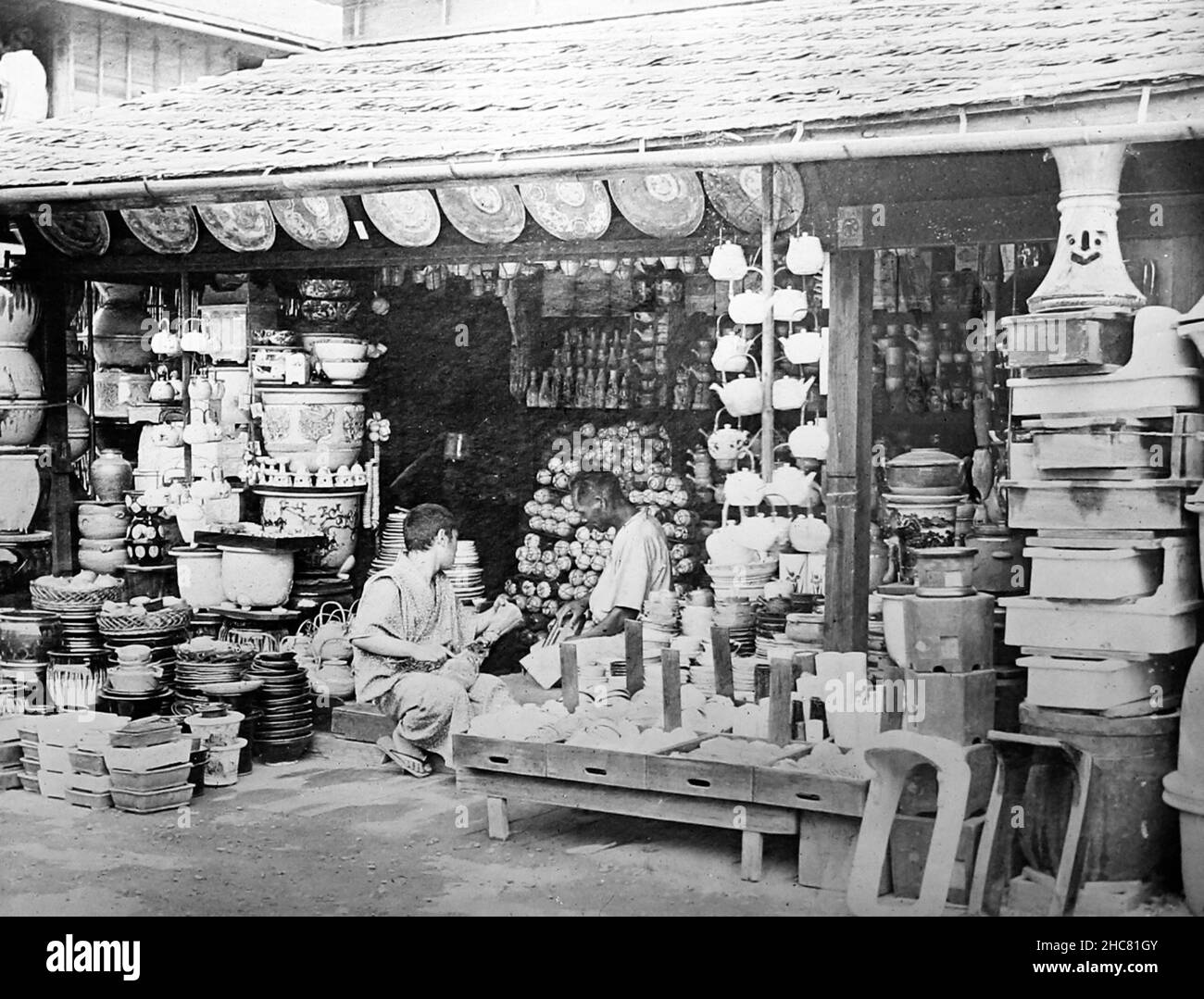 Porcelain shop, Japan, early 1900s Stock Photo - Alamy