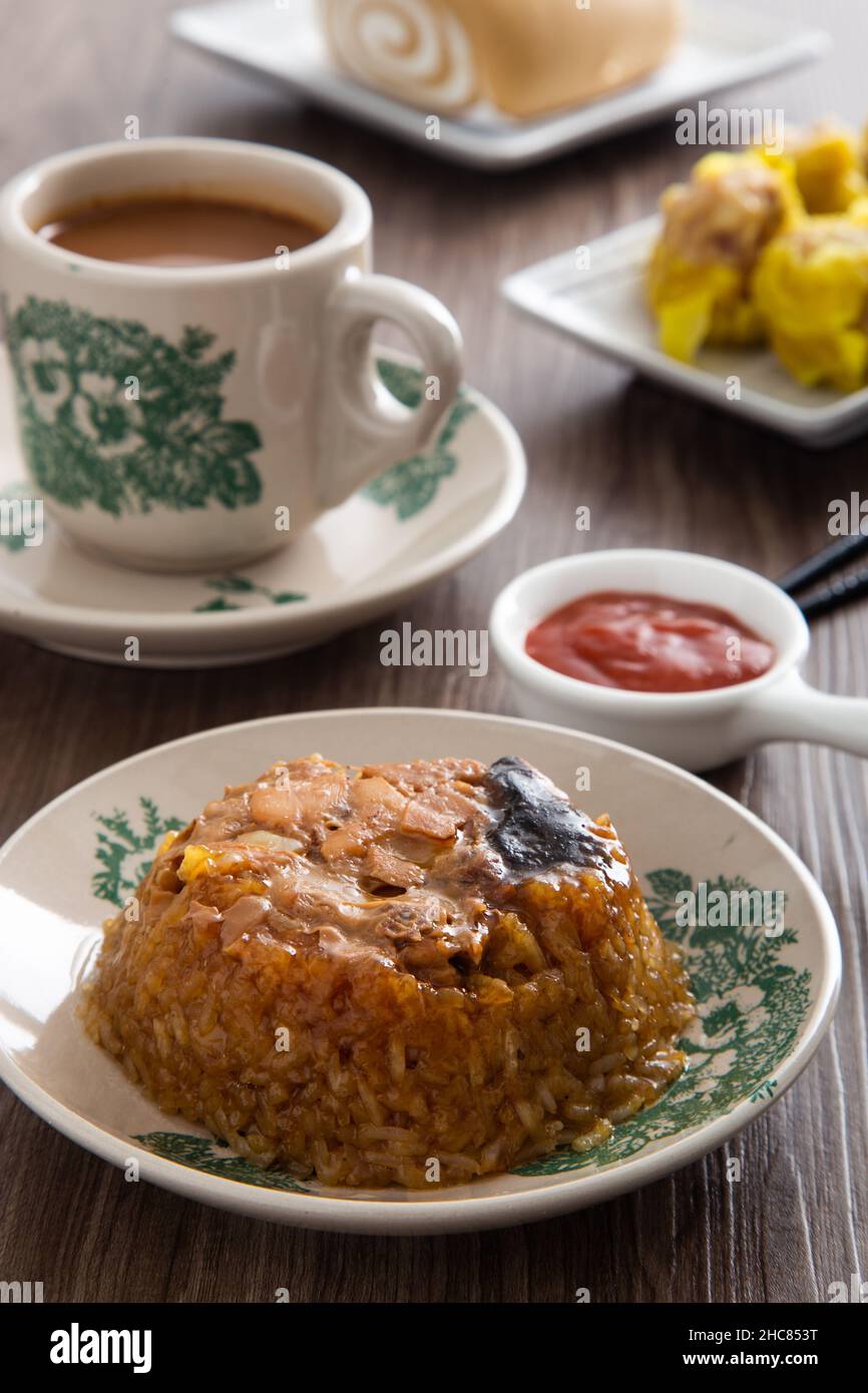 Dim Sum Loh Mai Kai Steamed Glutinous Rice with chicken mushrooms and ...