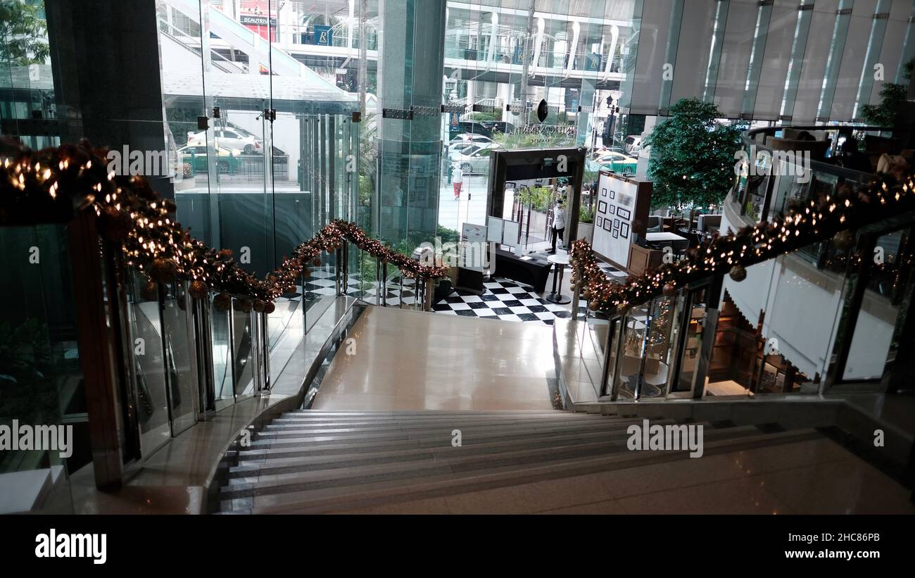 InterContinental Bangkok Christmas Decorations Hotel Lobby Stock Photo ...